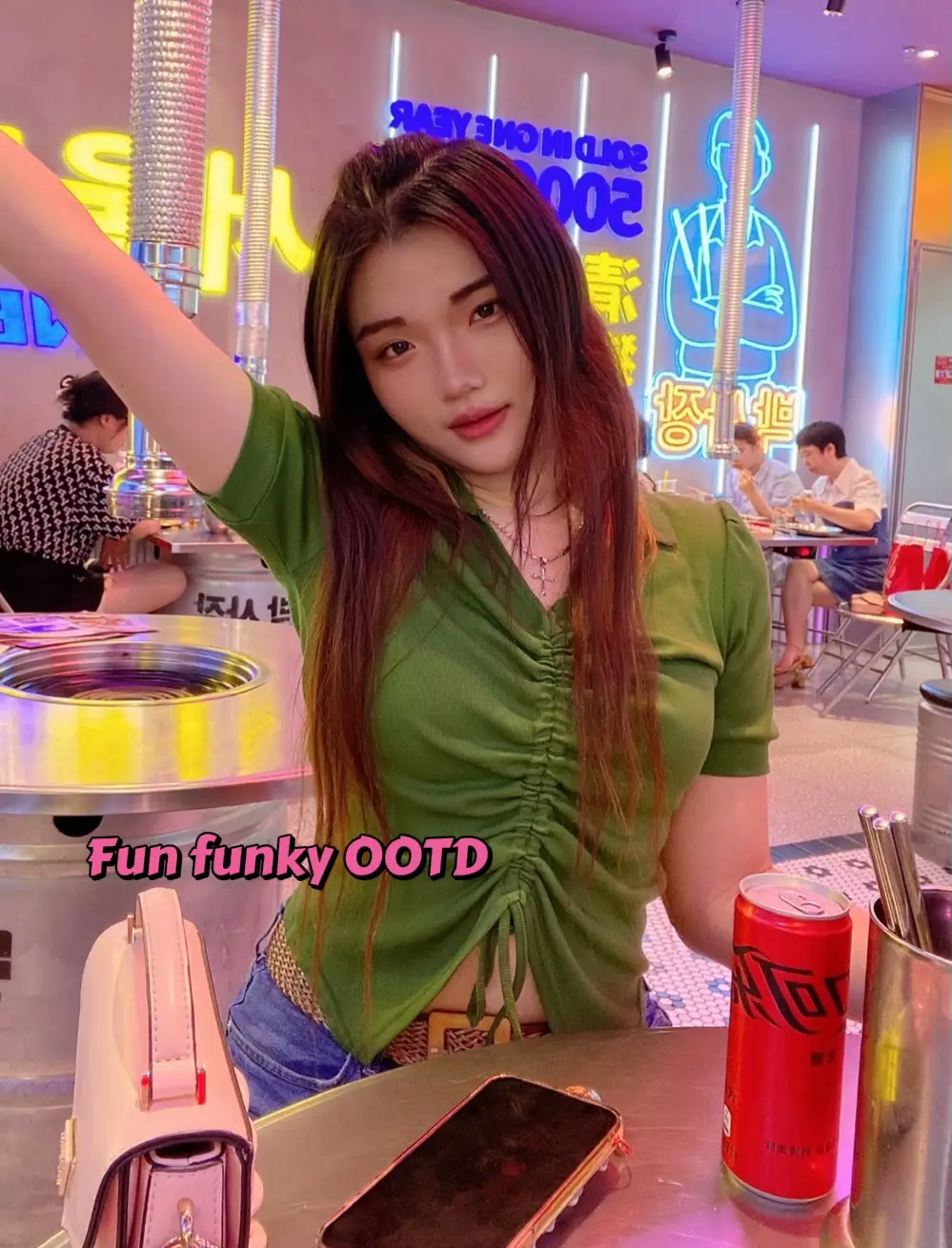 MUST SAVE! how to pose🎀: kbbq edition🍖 #CaraPose | Galeri diposting oleh cynthia🧞‍♂️ | Lemon8