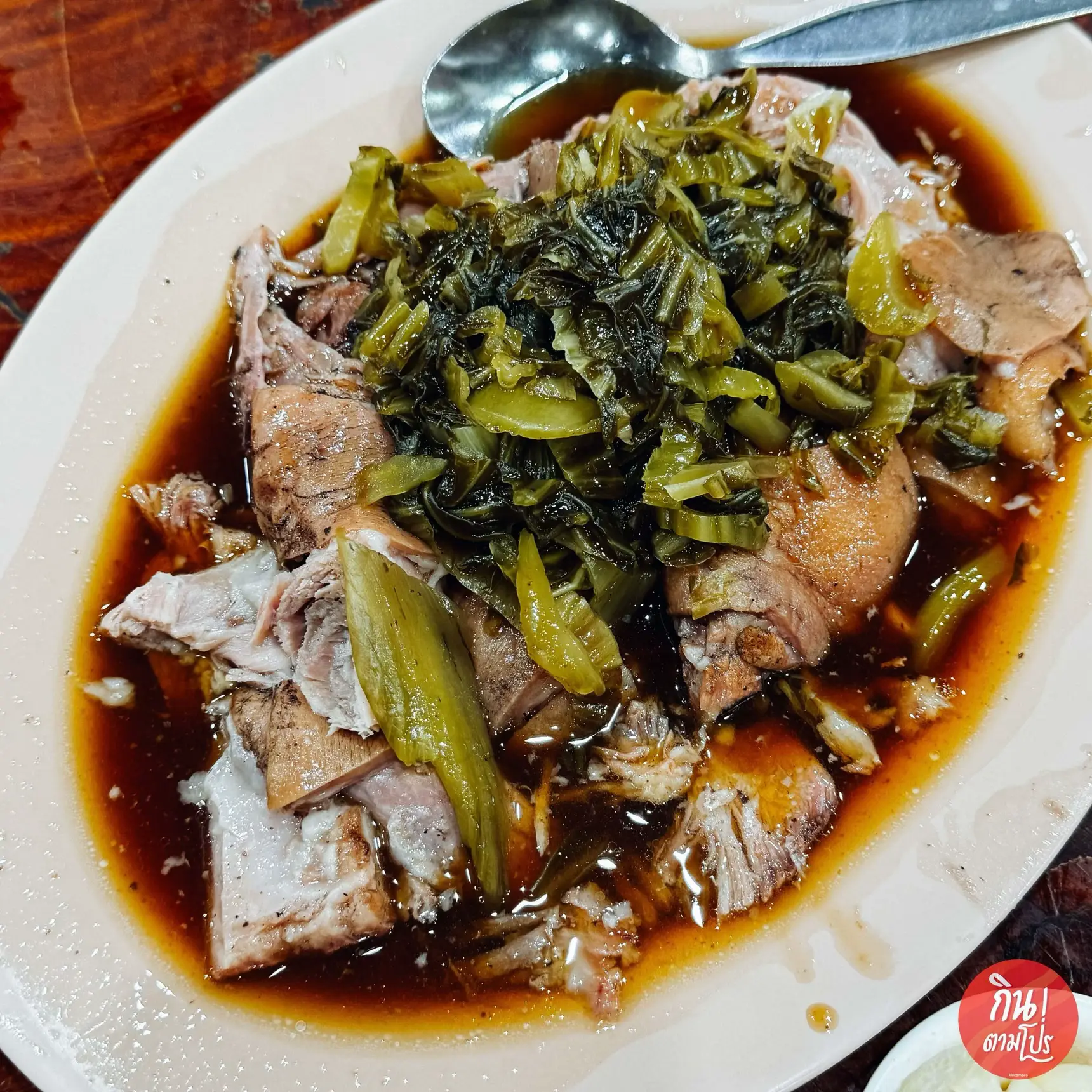 The legend of the pig's leg, the queen of Buriram. | Gallery posted by ...