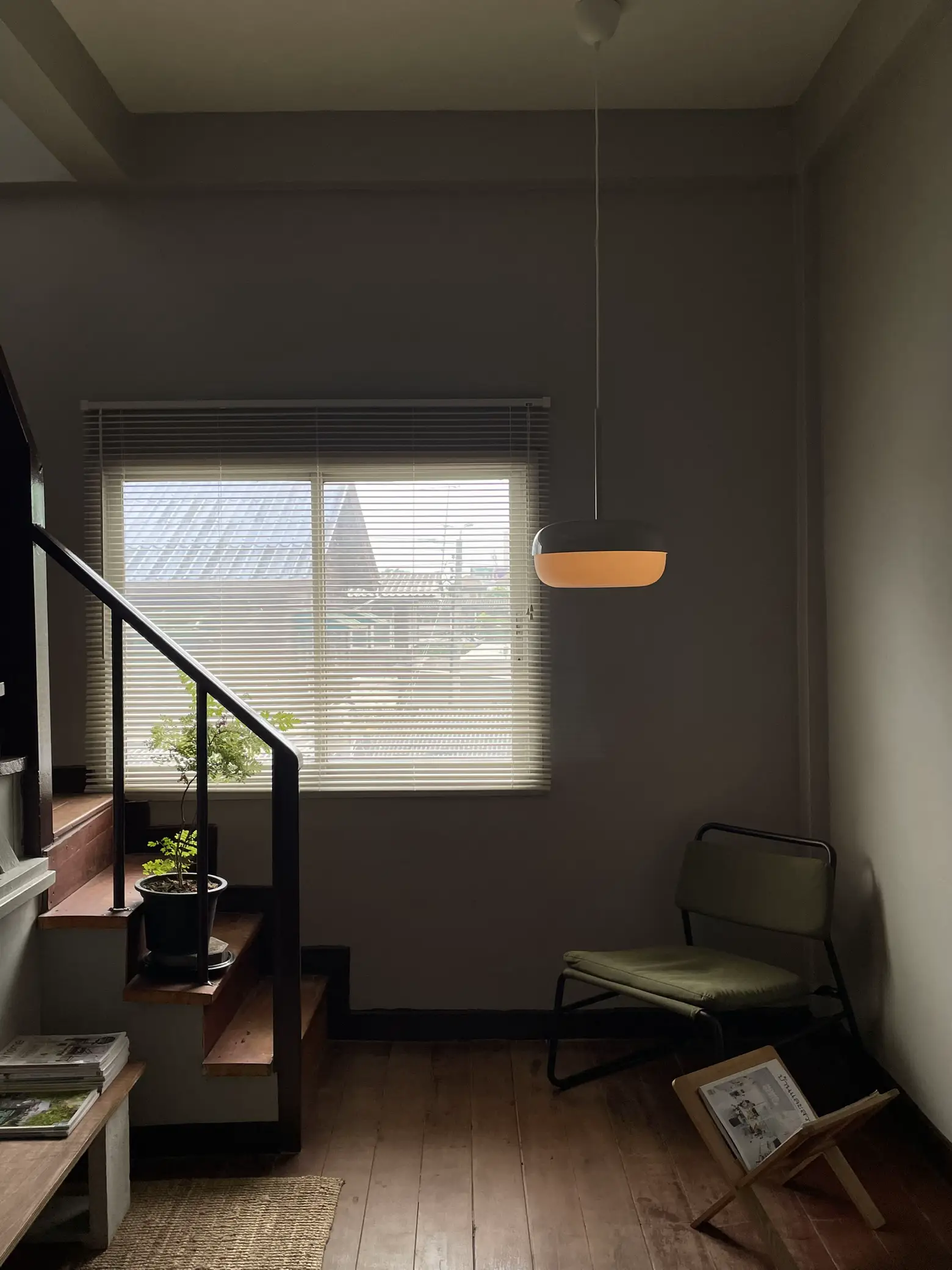 Wednesday. เว้นเดย์ 🥐🪑 | แกลเลอรีที่โพสต์โดย MN.ww | Lemon8