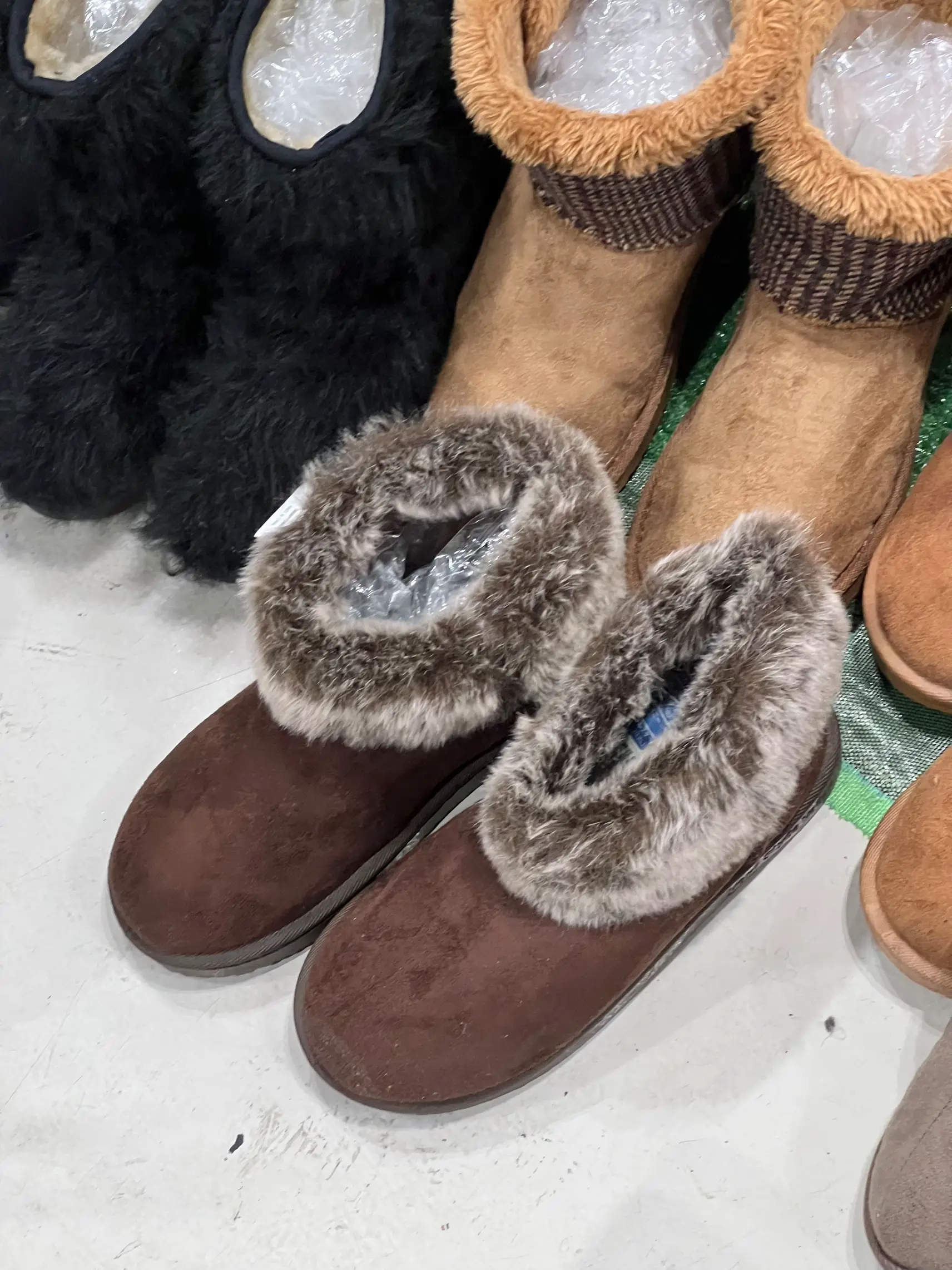 พิกัดรองเท้าบูทมือสอง บูทลุยหิมะสายแฟ เริ่มต้น 300+ ที่พันทิพย์ | แกลเลอรีที่โพสต์โดย Knottfdg ...