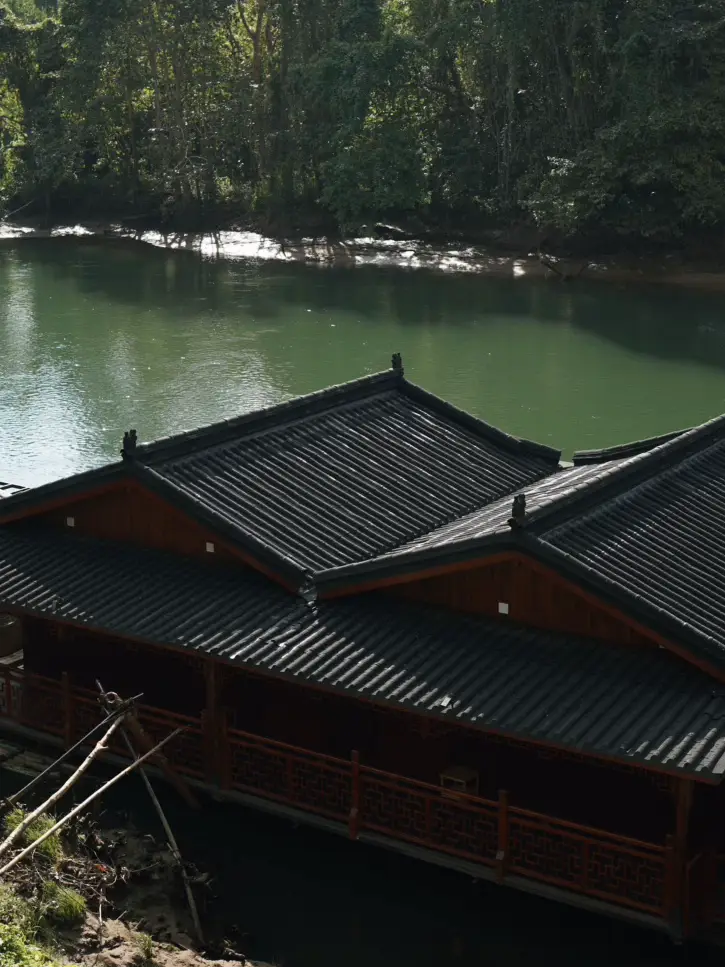 เรือนน้ำชาลอยน้ำ 🍶 | แกลเลอรีที่โพสต์โดย seenamz | Lemon8