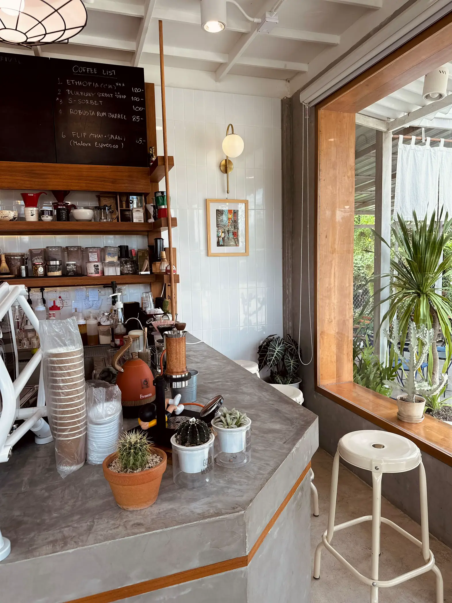 Dorothy Coffee House คาเฟ่ทางขึ้นภูทับเบิก | แกลเลอรีที่โพสต์โดย Piyathida Ploy | Lemon8