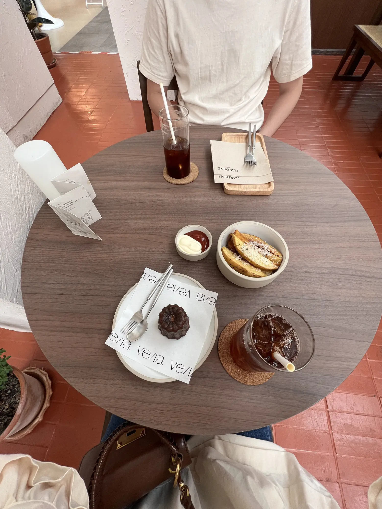 Gardens by Vela ☕️ ร้าน brunch & cafe ที่มู้ดดีมากใน ctw | แกลเลอรีที่ ...