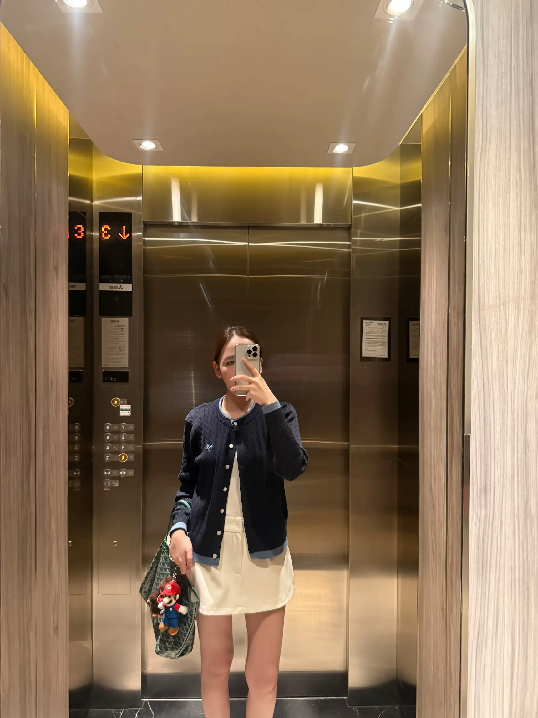 Office Looks —— แจกไอเดียแต่งตัวไปออฟฟิศ EP.9 | แกลเลอรีที่โพสต์โดย hello world | Lemon8