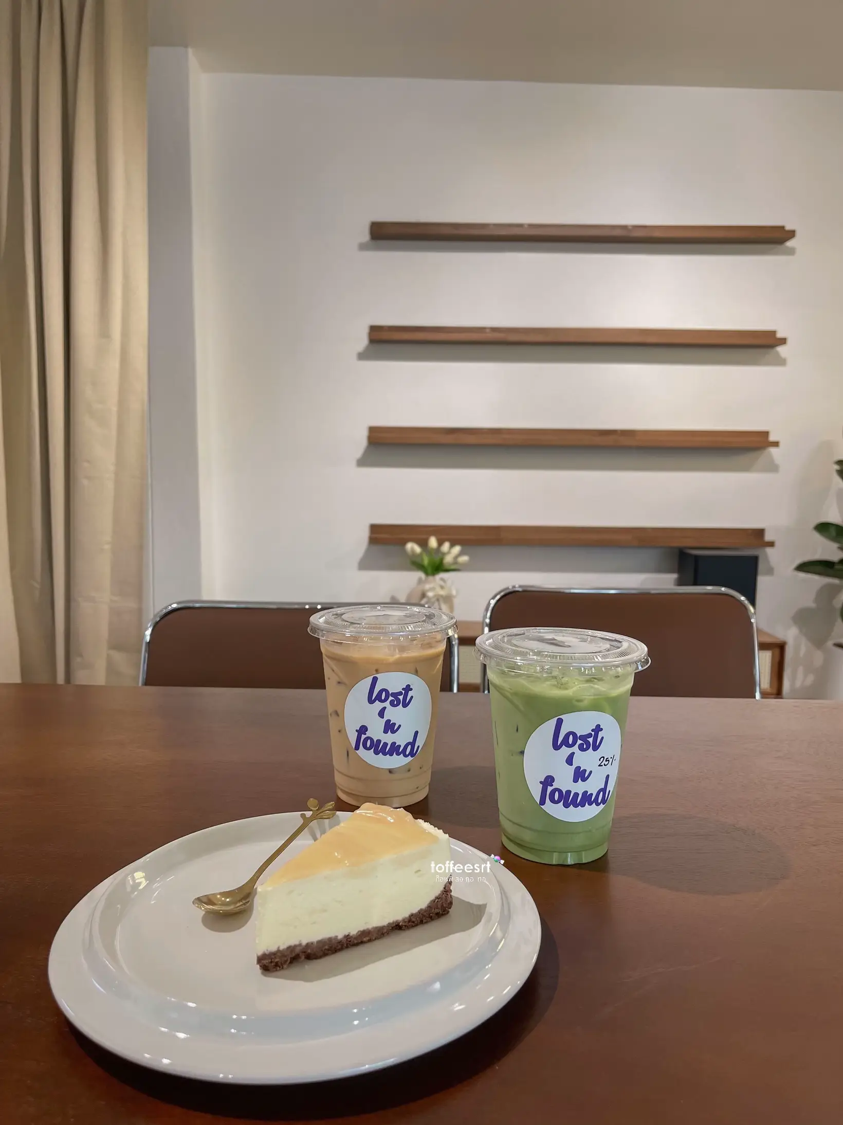 คาเฟ่พุทธมณฑลสาย 2 เปิดใหม่ Lost’n Found Coffee | แกลเลอรีที่โพสต์โดย toffeesrt | Lemon8
