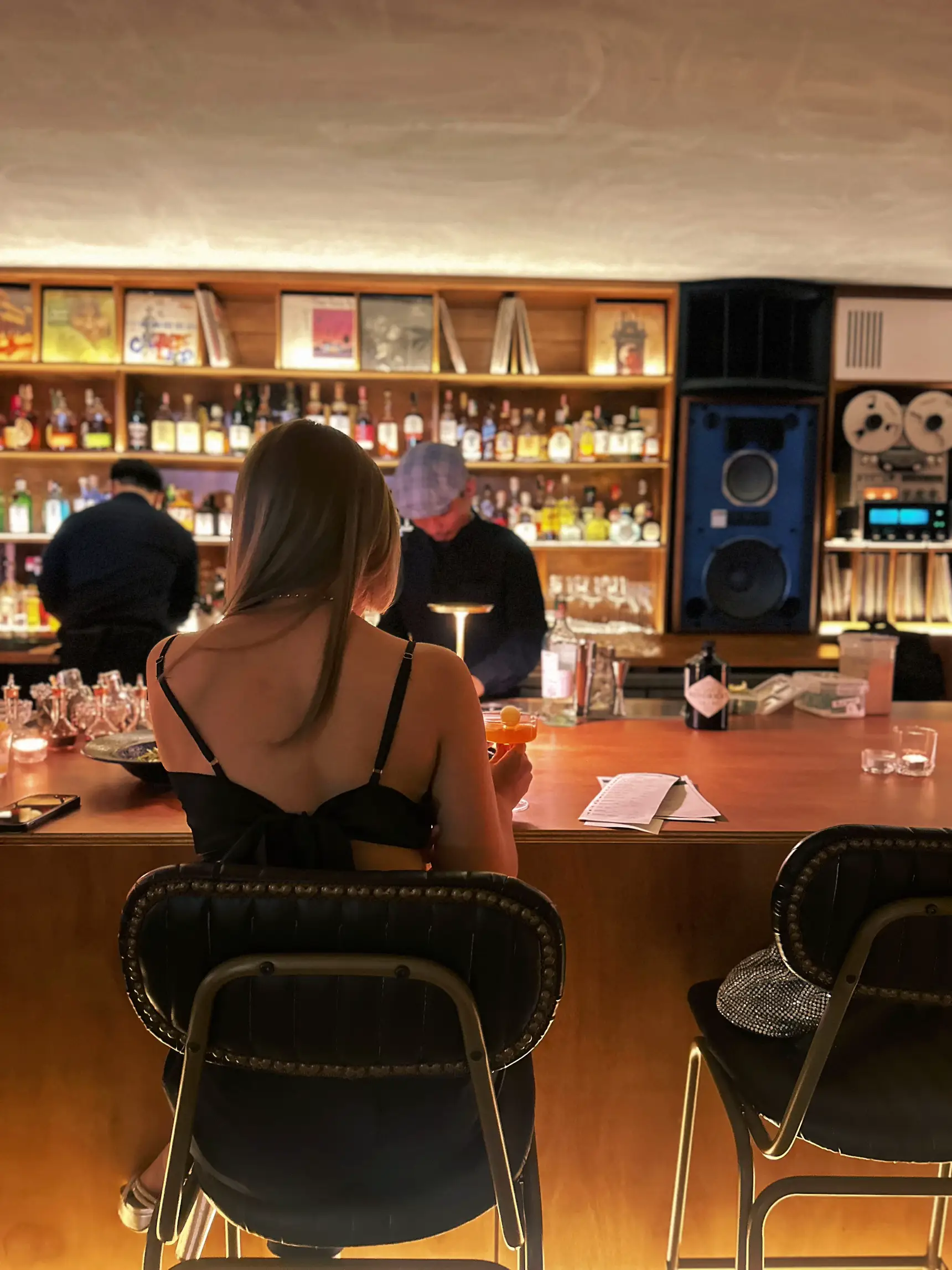 BAR ARCHiVE | บาร์เปิดใหม่ค่ด Good Vibes~ | แกลเลอรีที่โพสต์โดย soooooo—loy | Lemon8