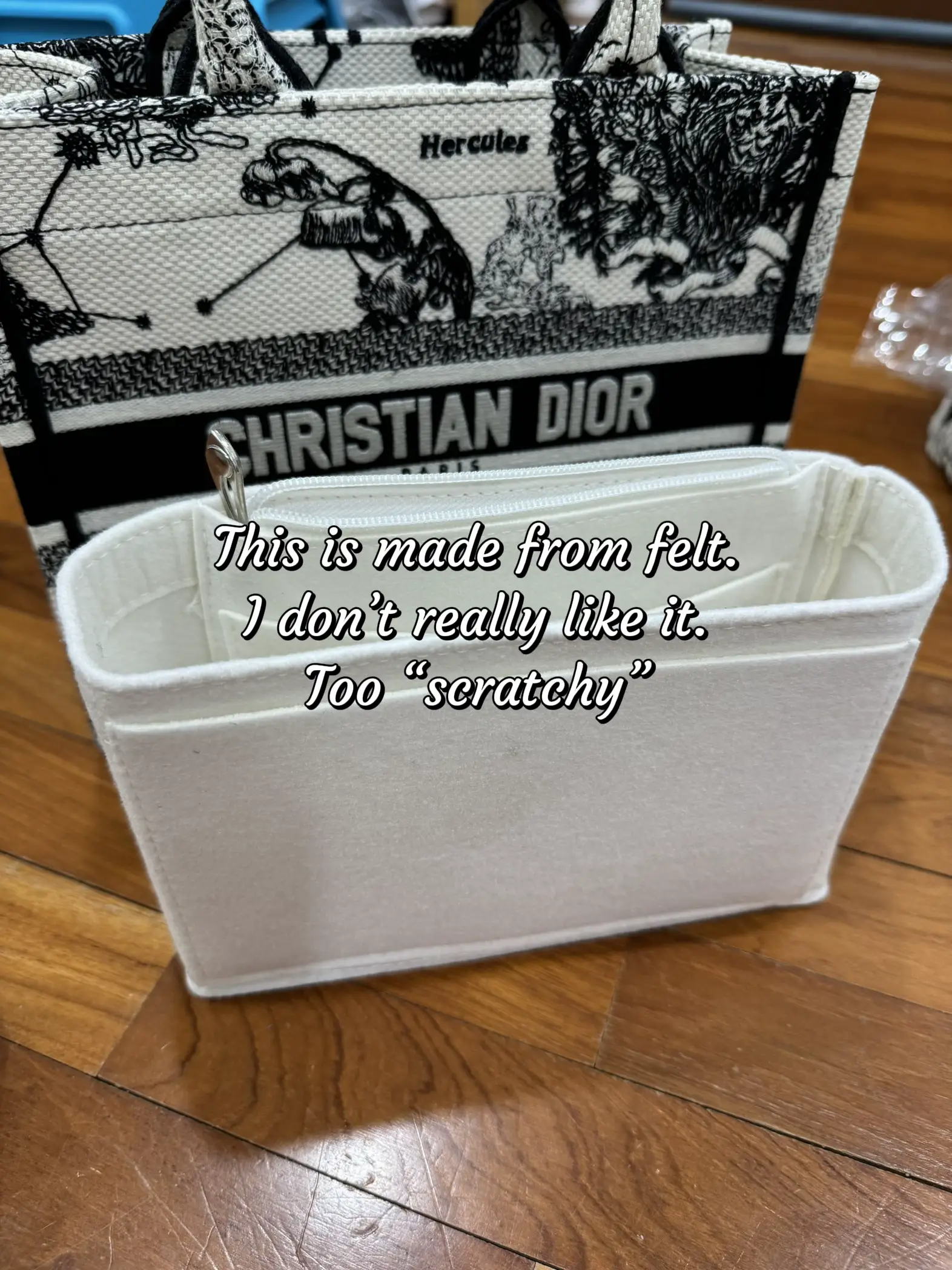 Here’s why you SHOULD use bag inserts 😄👜 | แกลเลอรีที่โพสต์โดย ≽^•⩊•^≼ ...