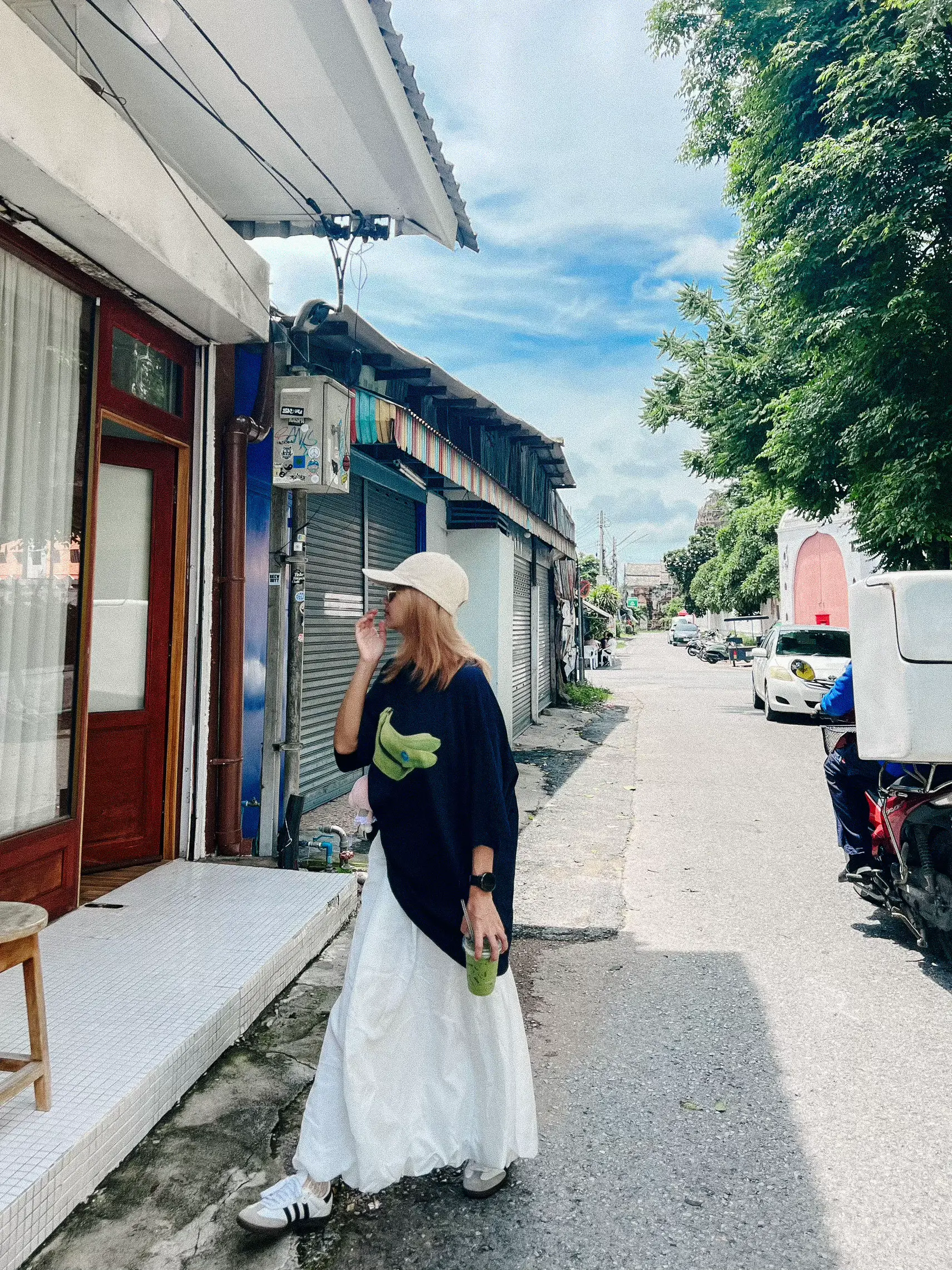 กระโปรงทรงBalloonยาว สูง155cm.จะรอดมั้ย? | แกลเลอรีที่โพสต์โดย PLE🍎15♾ | Lemon8