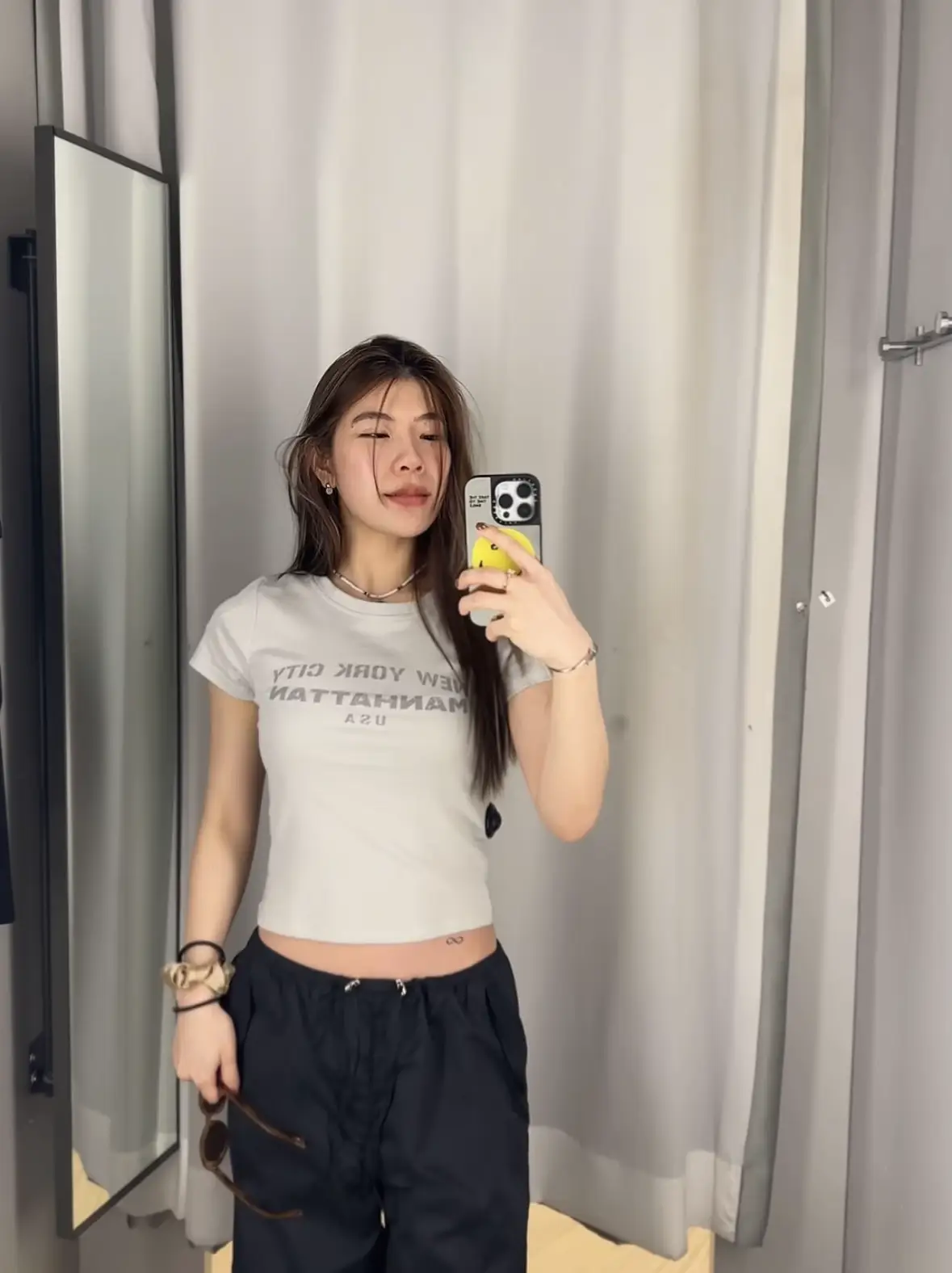 ถ่ายรูปหน้ากระจกยังไงให้ไลค์พุ่งงงง☺️💕 | แกลเลอรีที่โพสต์โดย janista | Lemon8