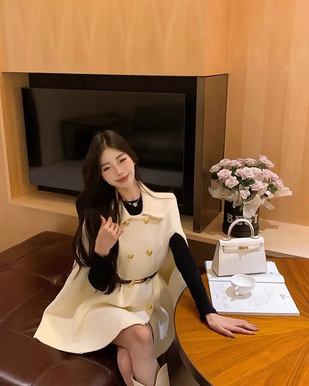 [4]🌷Áo Khoác Mỏng Thời Trang Dễ Phối Đồ | Gallery posted by Hani Order | Lemon8