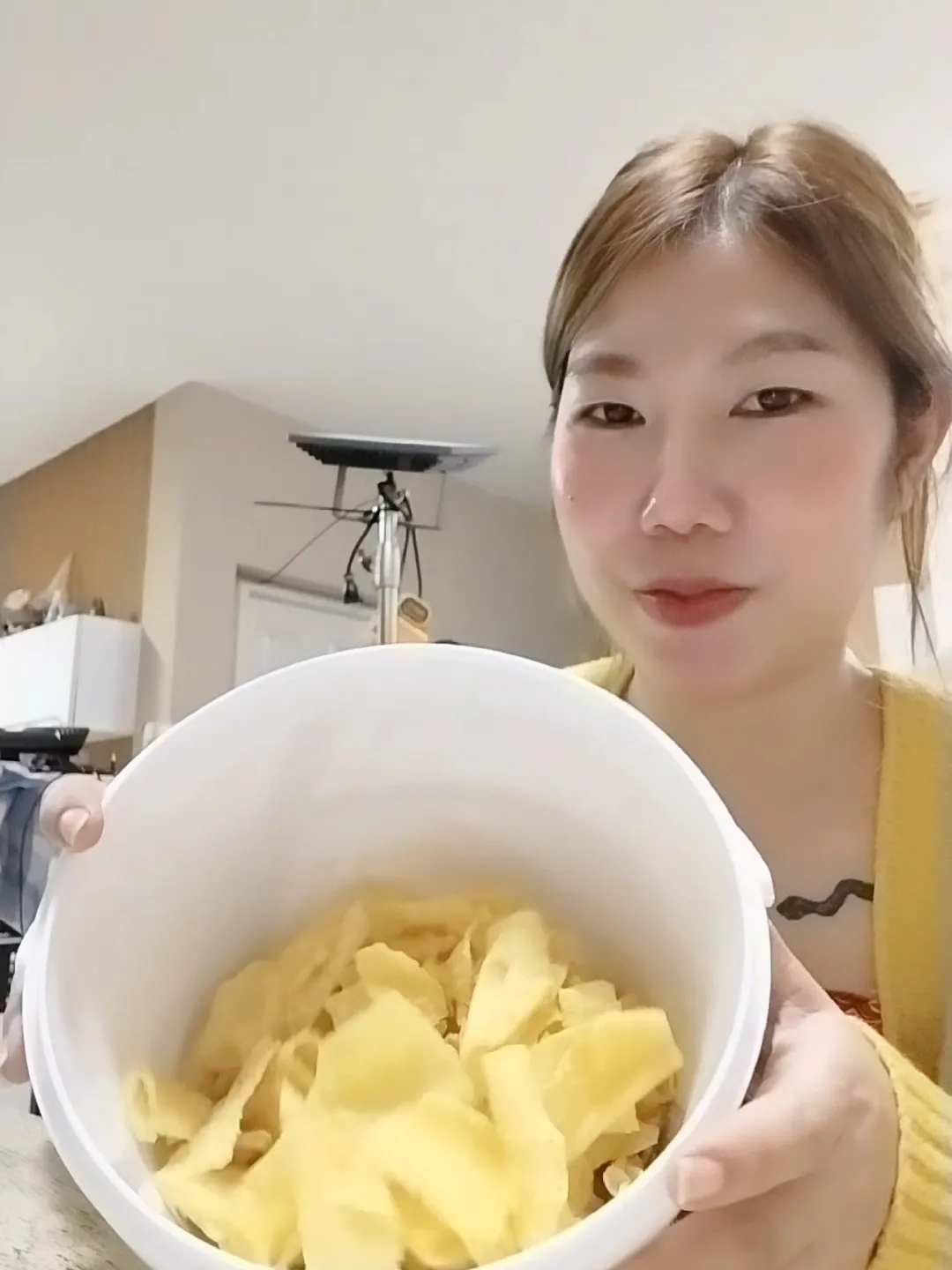 รีวิวเกี๊ยวถัง โคตรกรอบ ร้านดังใน ตต | แกลเลอรีที่โพสต์โดย บumบim🌹🧿🪬 | Lemon8