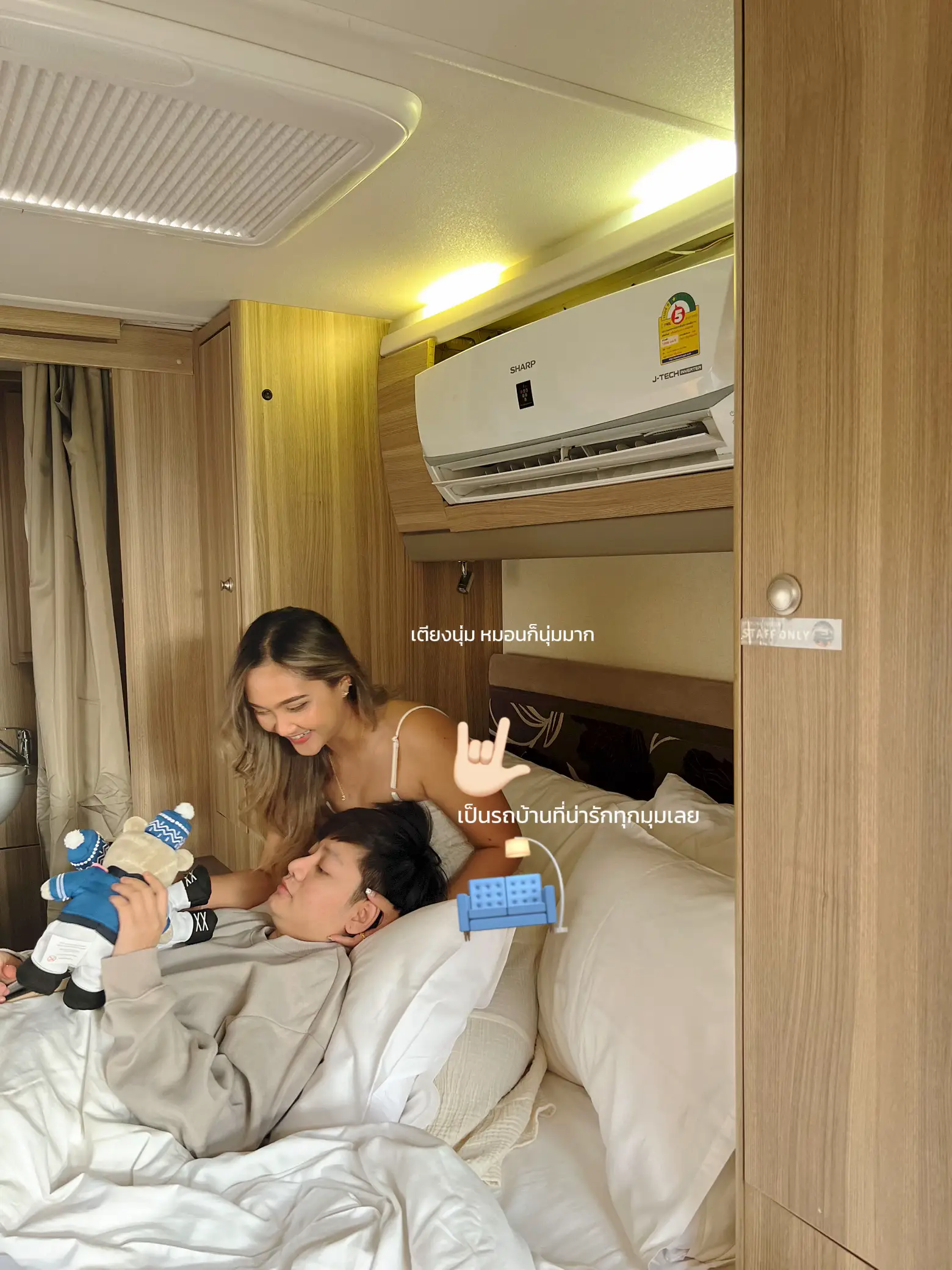 🚌 🌤️ หนีความวุ่นวายไปนอนรถบ้านติดทะเล | แกลเลอรีที่โพสต์โดย bymbym | Lemon8