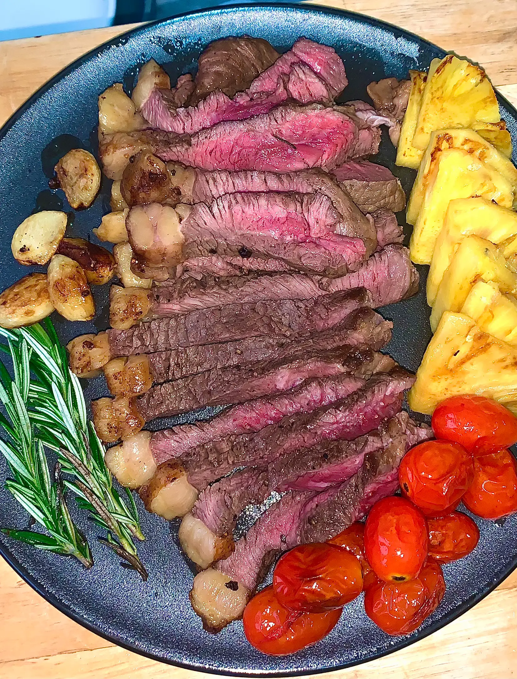 Make your own simple pikanya steak at home with a budget of 1XX. - 🥩 ...