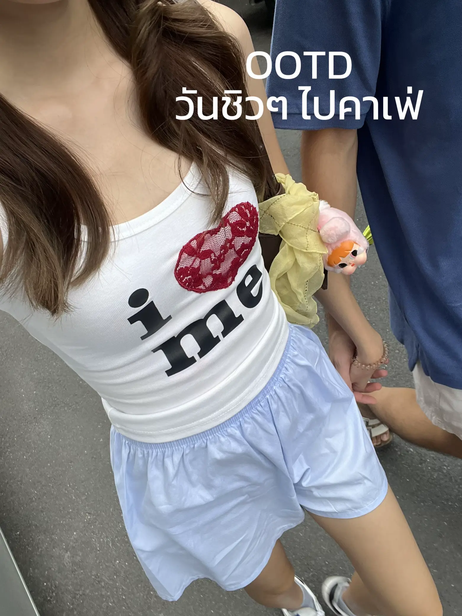 OOTD ในวันชิวๆ ไปคาเฟ่🫶🏻 | แกลเลอรีที่โพสต์โดย mind | Lemon8