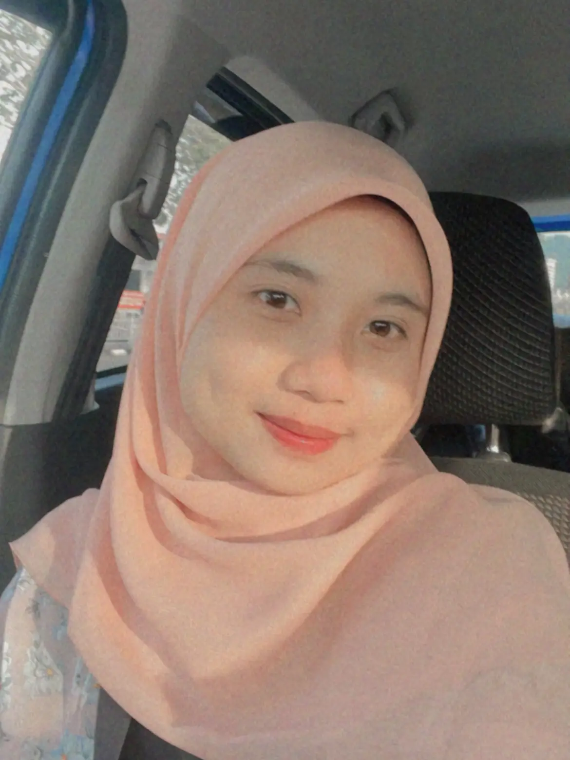 selfie Car | Galeri disiarkan oleh Shika | Lemon8