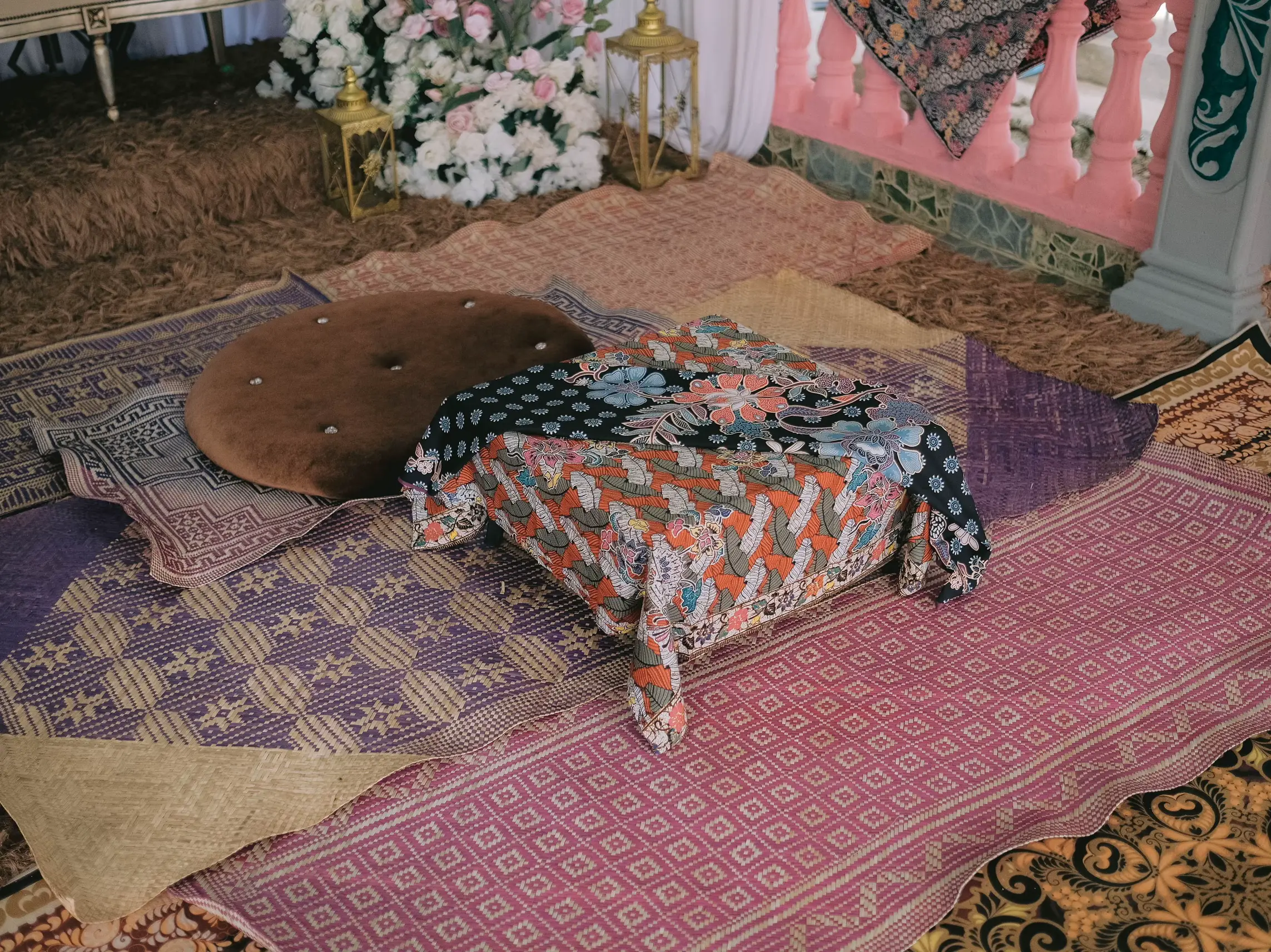 Tema Dinner Traditional Inovatif - Carian Lemon8