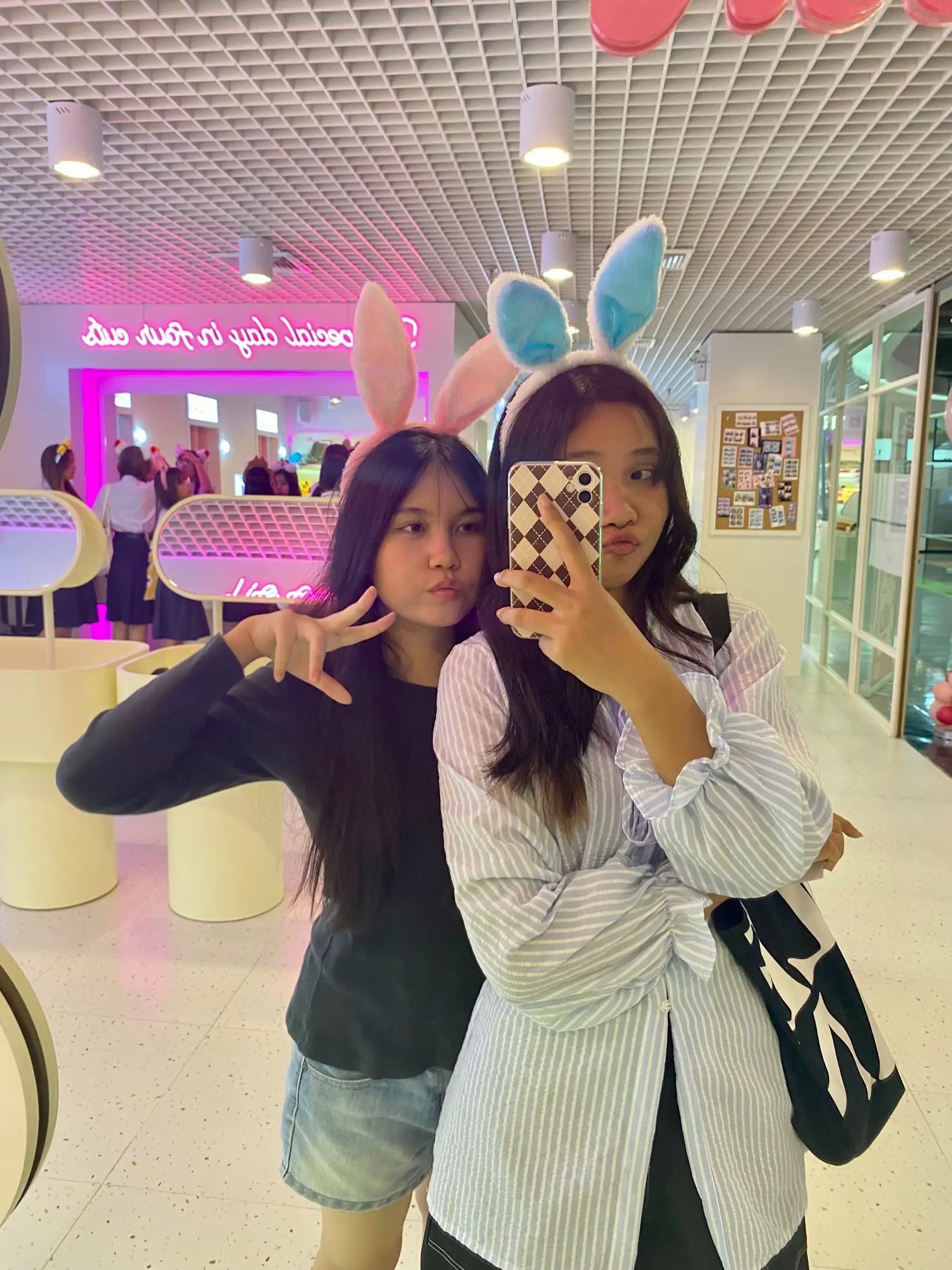 Photobooth x Treasure🩵 | แกลเลอรีที่โพสต์โดย Jwjanee | Lemon8