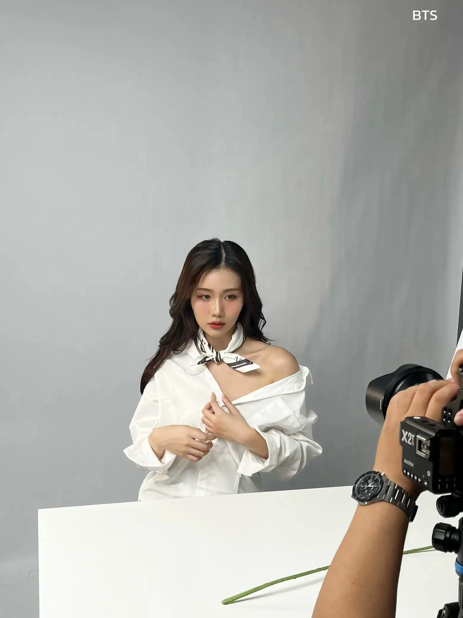 I so happy studio: ถ่ายโปรไฟล์สวยๆ📸 | แกลเลอรีที่โพสต์โดย Fernapas 👑 | Lemon8