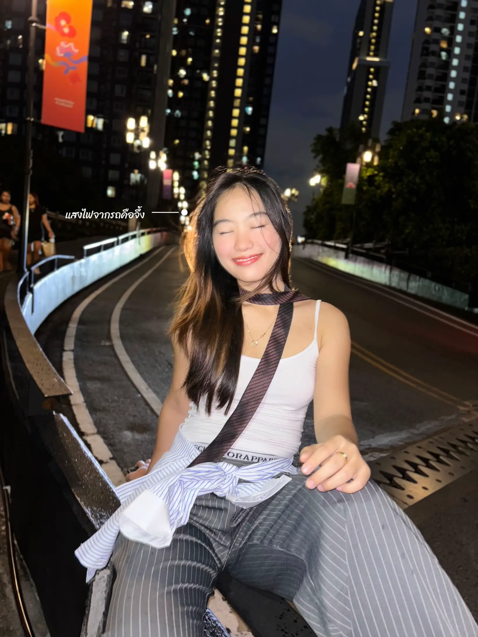 มุมถ่ายรูปกรุงเทพ ฟีล Newyork🇺🇸 | แกลเลอรีที่โพสต์โดย Minnie Paramita | Lemon8