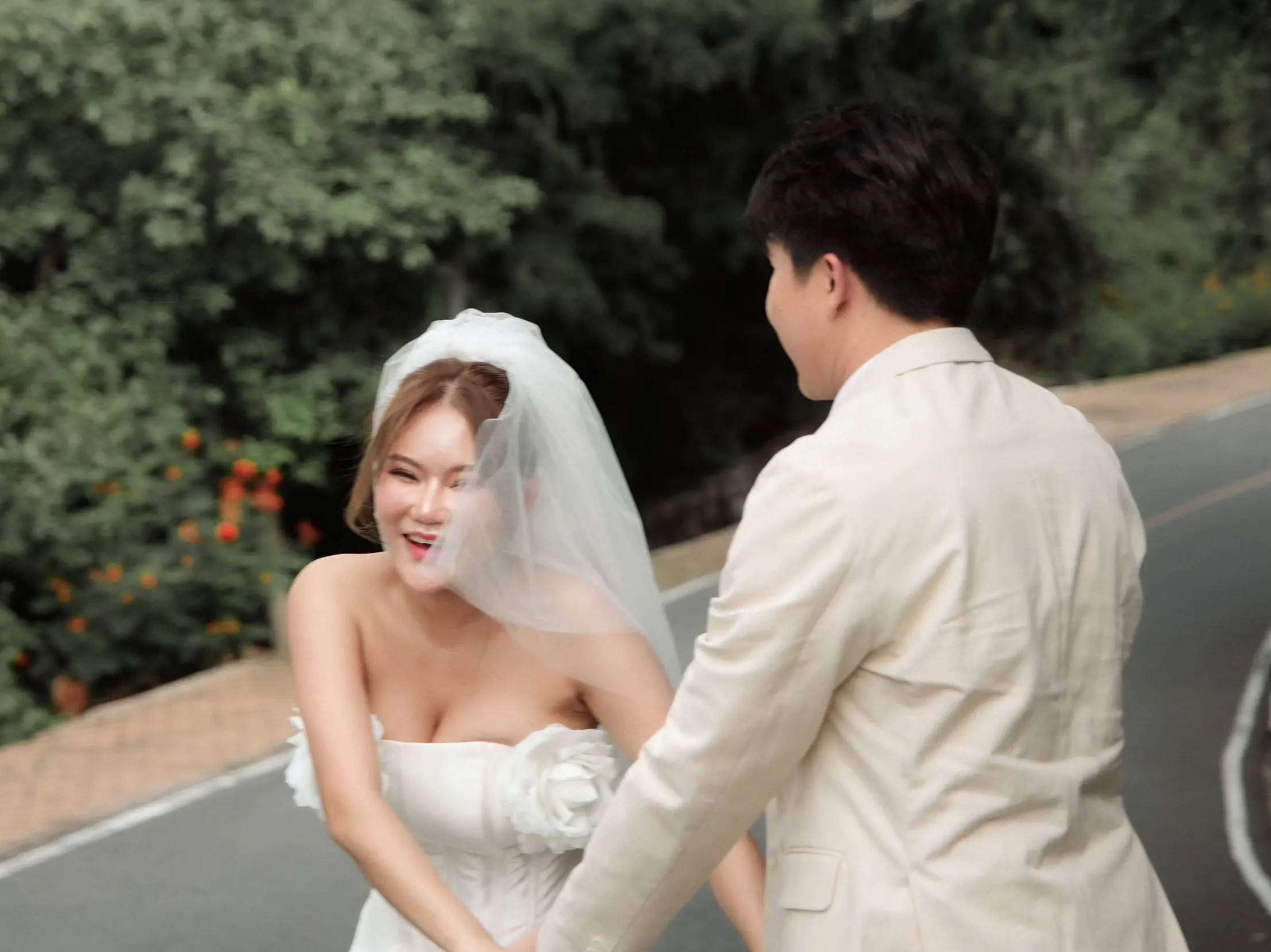 พรีเวดดิ้งสตรีท Pre wedding | แกลเลอรีที่โพสต์โดย Mary Ma | Lemon8