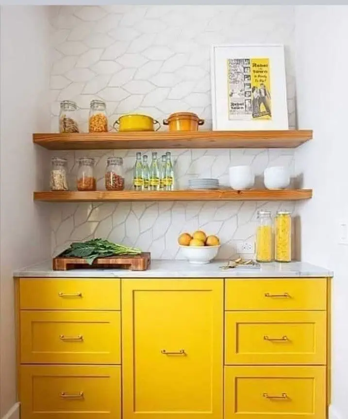 ครัวสีเหลือง | แกลเลอรีที่โพสต์โดย Kitchen Design | Lemon8