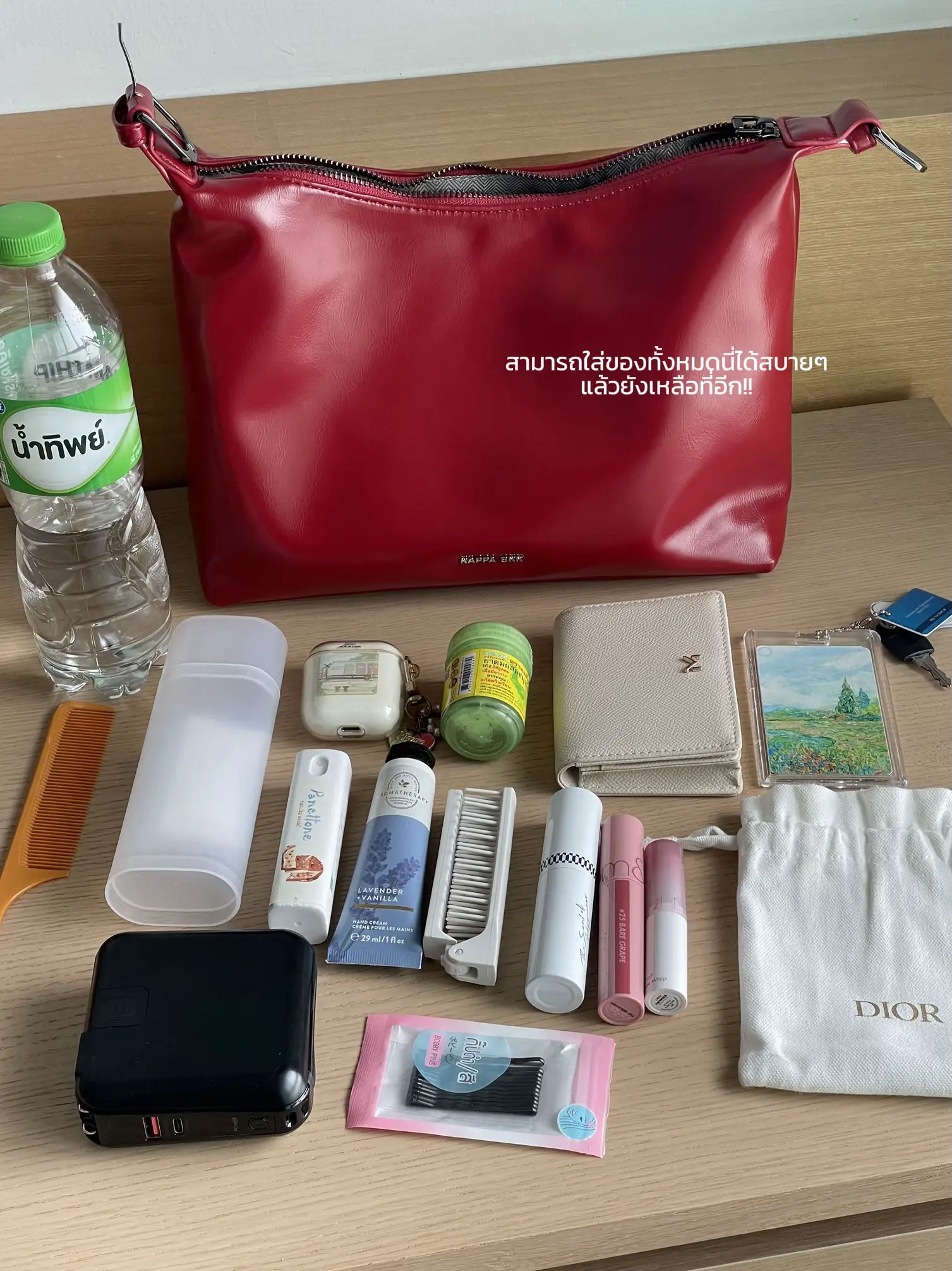 ป้ายยากระเป๋าสีแดงใบโปรด | Kappa.bkk Taylor Bag 🍒👀 | แกลเลอรีที่โพสต์โดย nampao 👀🍒 | Lemon8