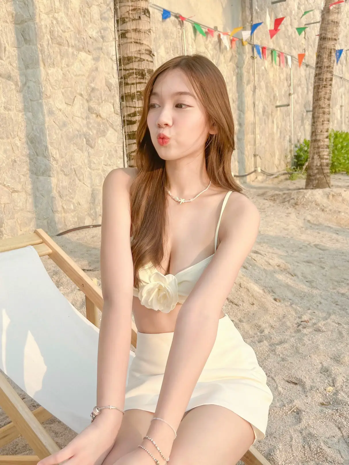 Beach outfit🏝️🏄🏻‍♀️ ป้ายยาbikini | แกลเลอรีที่โพสต์โดย sun | Lemon8