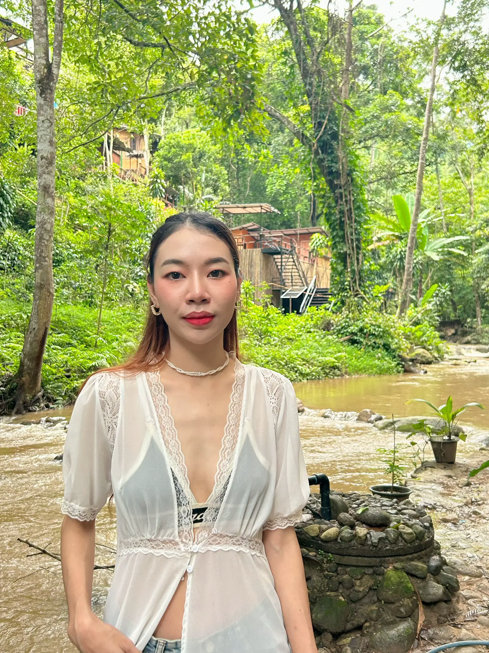 แต่งตัวไปเที่ยวดอยกันงับ!! | แกลเลอรีที่โพสต์โดย Iradda Thong | Lemon8