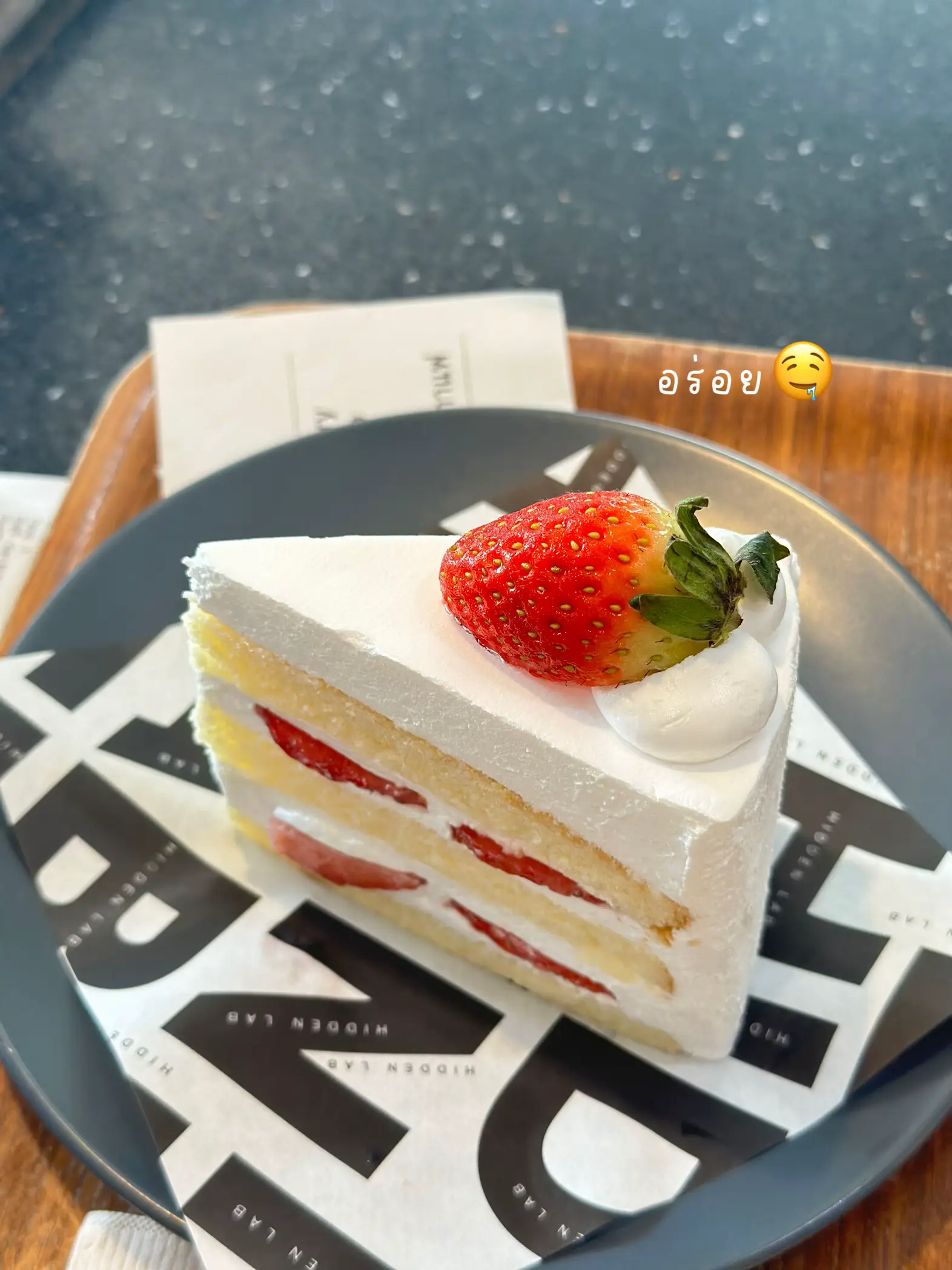 คาเฟ่ที่จริงใจ | แกลเลอรีที่โพสต์โดย Gun.🌻 | Lemon8