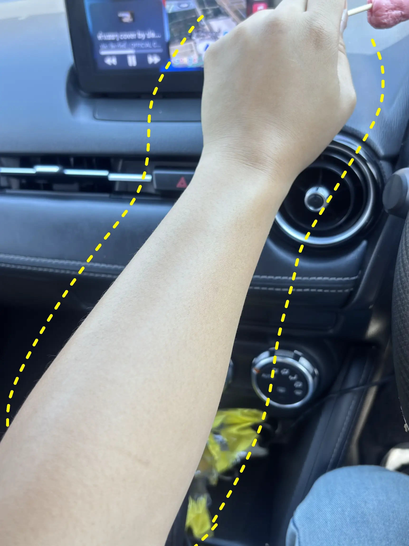 ต้นเหตุเกิดจากกก....... Baby oil | แกลเลอรีที่โพสต์โดย Pornsuda Piangj | Lemon8