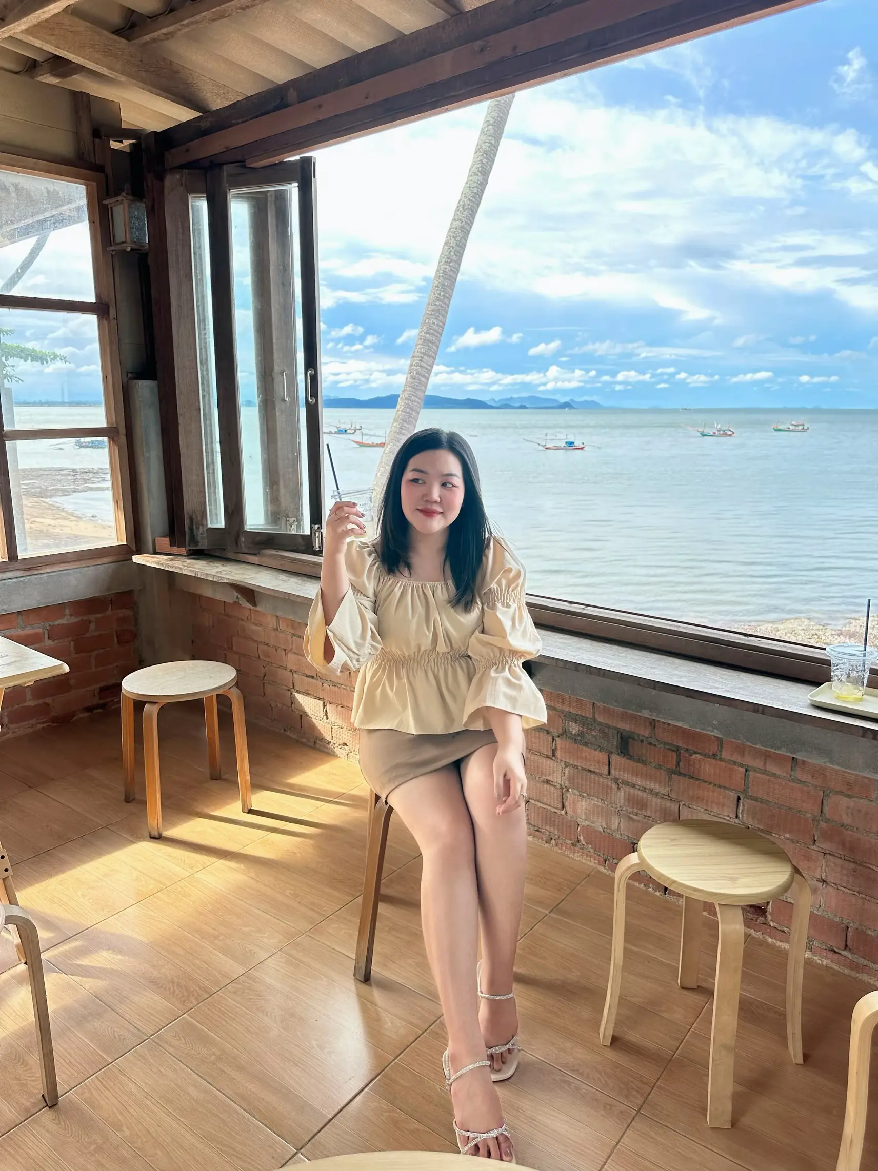 Rolly Cafe 🌊☀️ | แกลเลอรีที่โพสต์โดย Miew.mm ʚɞ 🐰🫧 | Lemon8