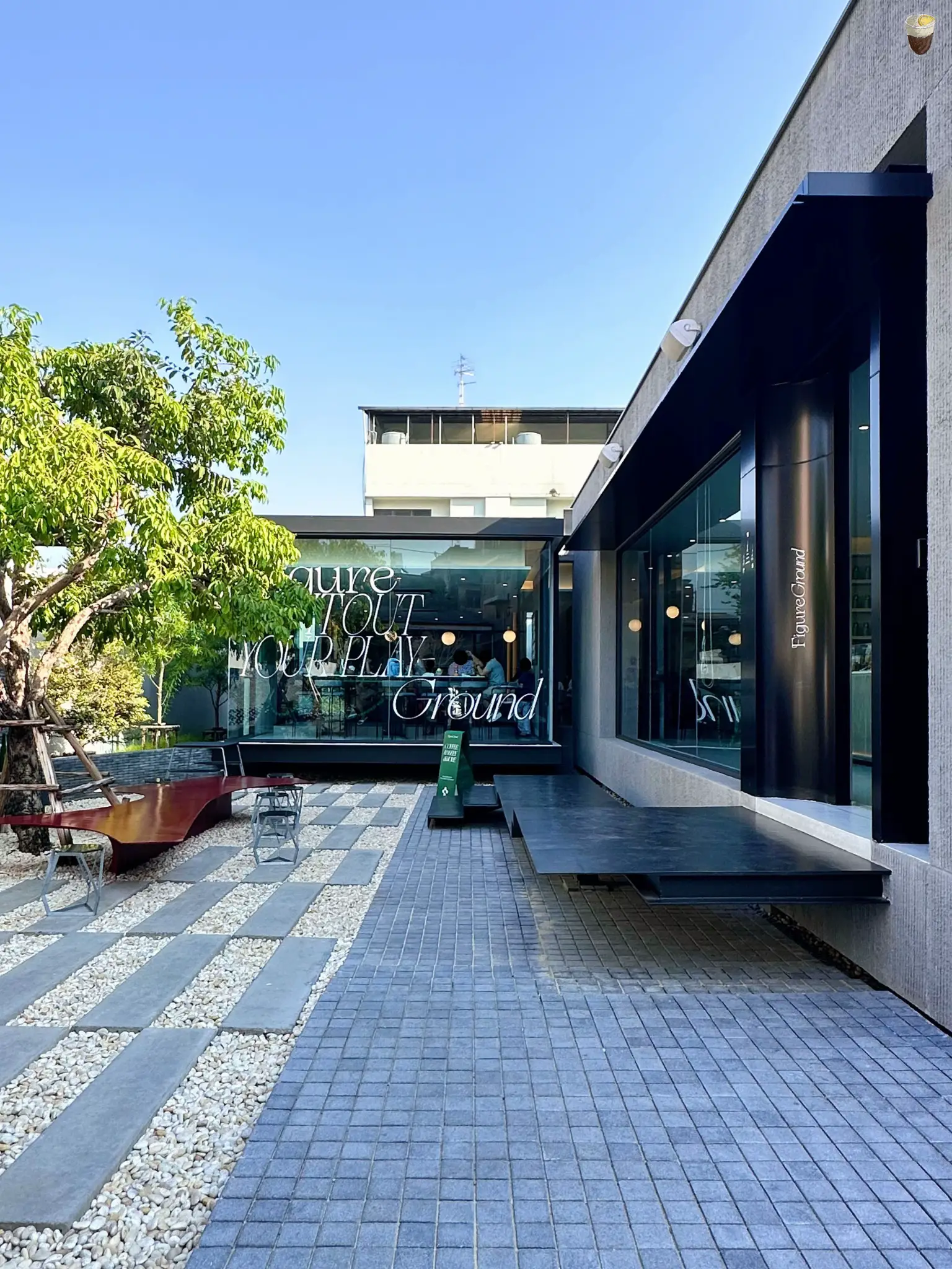 ชี้เป้า ꒱ คาเฟ่ดีไซน์สวยเกินต้าน จัดจ้านในย่านสุทธิสาร 🔆🌿〰️ | แกลเลอรี ...