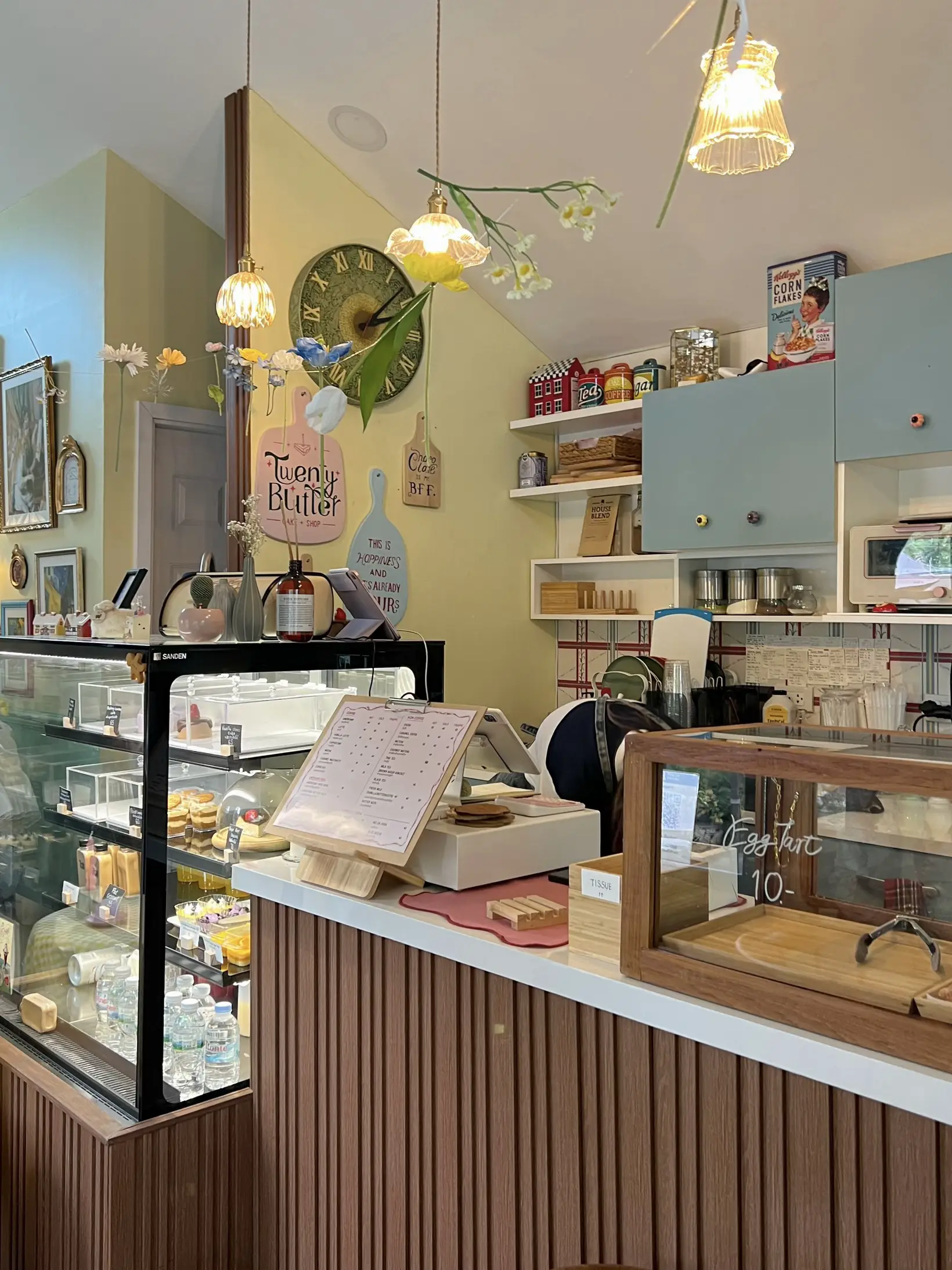 ⛅️🛋️คาเฟ่เค้กโฮมเมดฟีลโฮมมี่เปิดใหม่สุดจะน่ารัก🍰🌷 | แกลเลอรีที่โพสต์โดย ...