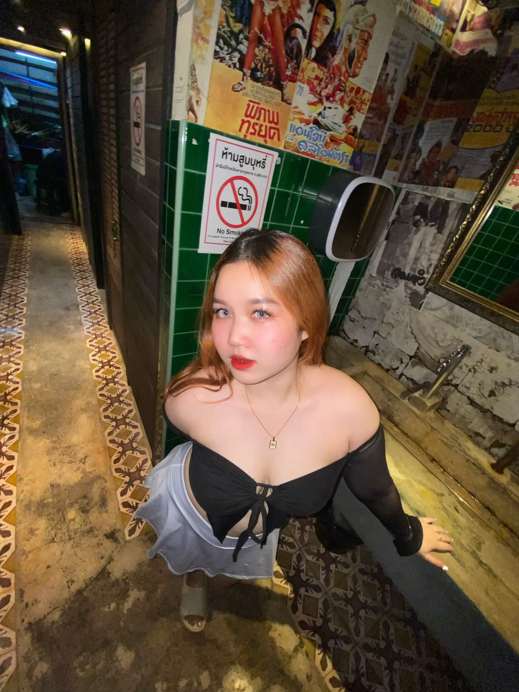 OOTD แต่งตัวไปเที่ยวกลางคืน💋🍻🍺🥃 | แกลเลอรีที่โพสต์โดย Milk | Lemon8