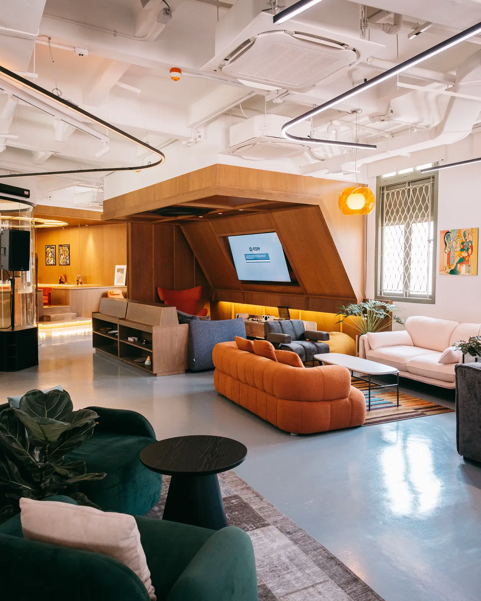 "Such A Small World" Co-Playing Cafe เปิดใหม่ตลาดน้อย | แกลเลอรีที่โพสต์โดย Rattomarty | Lemon8