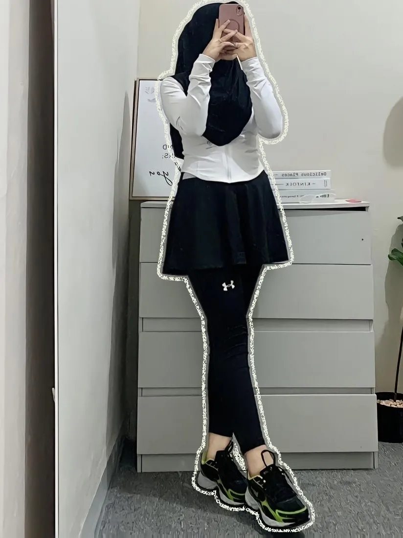 Sport Outfit Hijabi, Biar tambah semangat olahraga | Galeri diposting oleh F A N I A | Lemon8