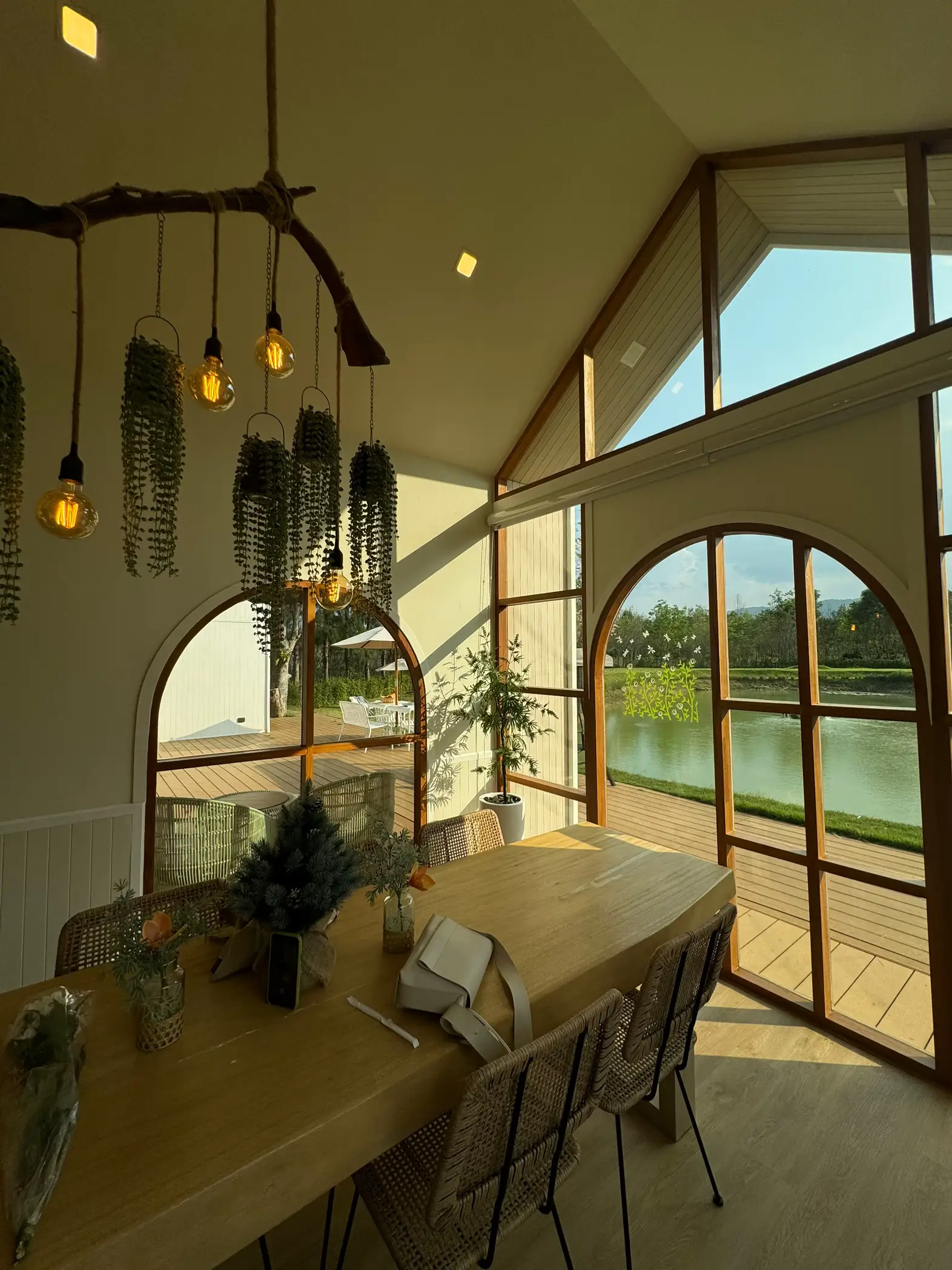 Trio Farm Cafe | คาเฟ่กาญจนบุรี ฟีลกู้ดมู้ดสงบ🌈🍃🦆 | แกลเลอรีที่โพสต์โดย ...