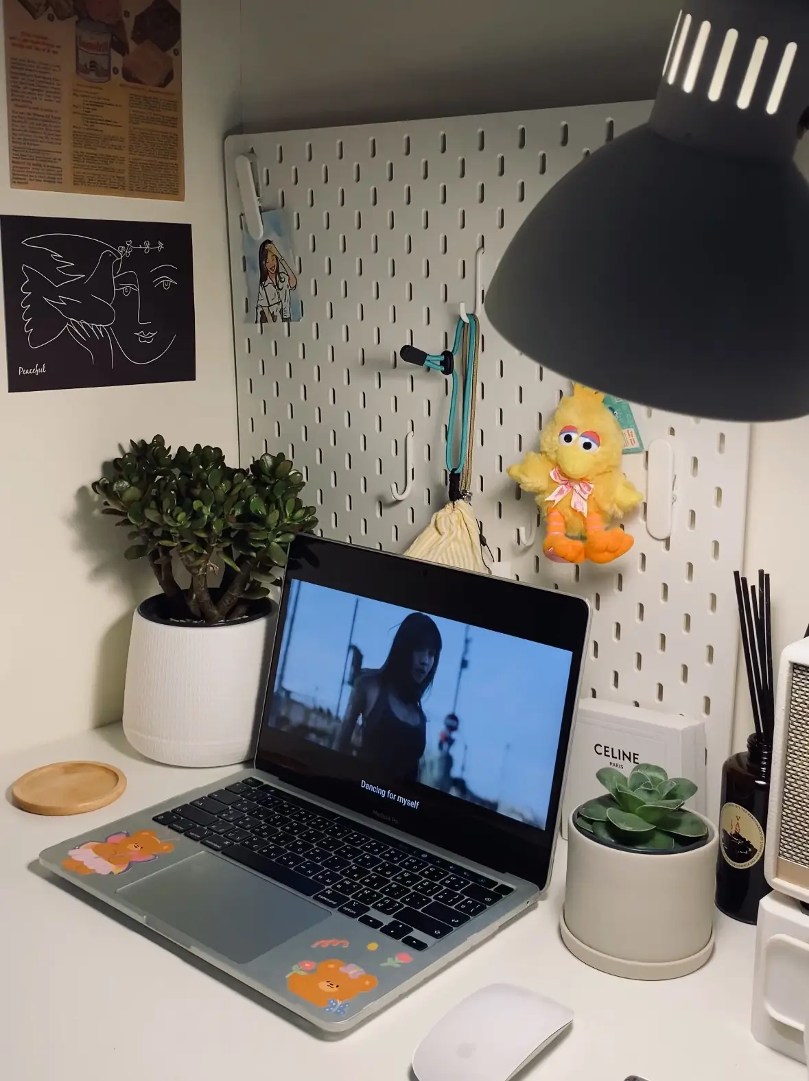 ต้นไม้ตกแต่งห้องนอน🪴🛏️ แกลเลอรีที่โพสต์โดย เนลิน💐 Lemon8