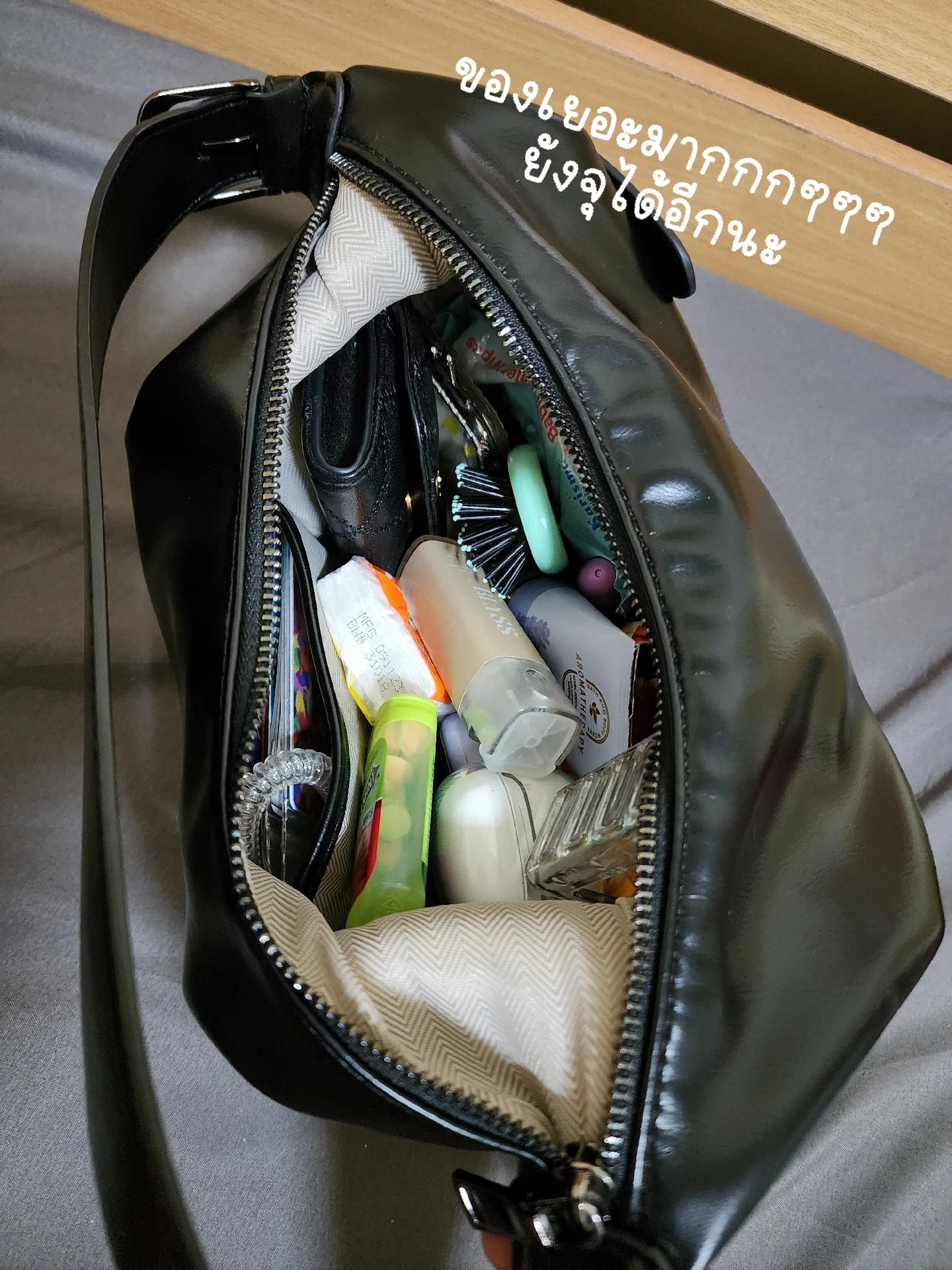 What's in my bag kappa.bkk รุ่น taylor จุมั้ยมาดู | แกลเลอรีที่โพสต์โดย S. | Lemon8