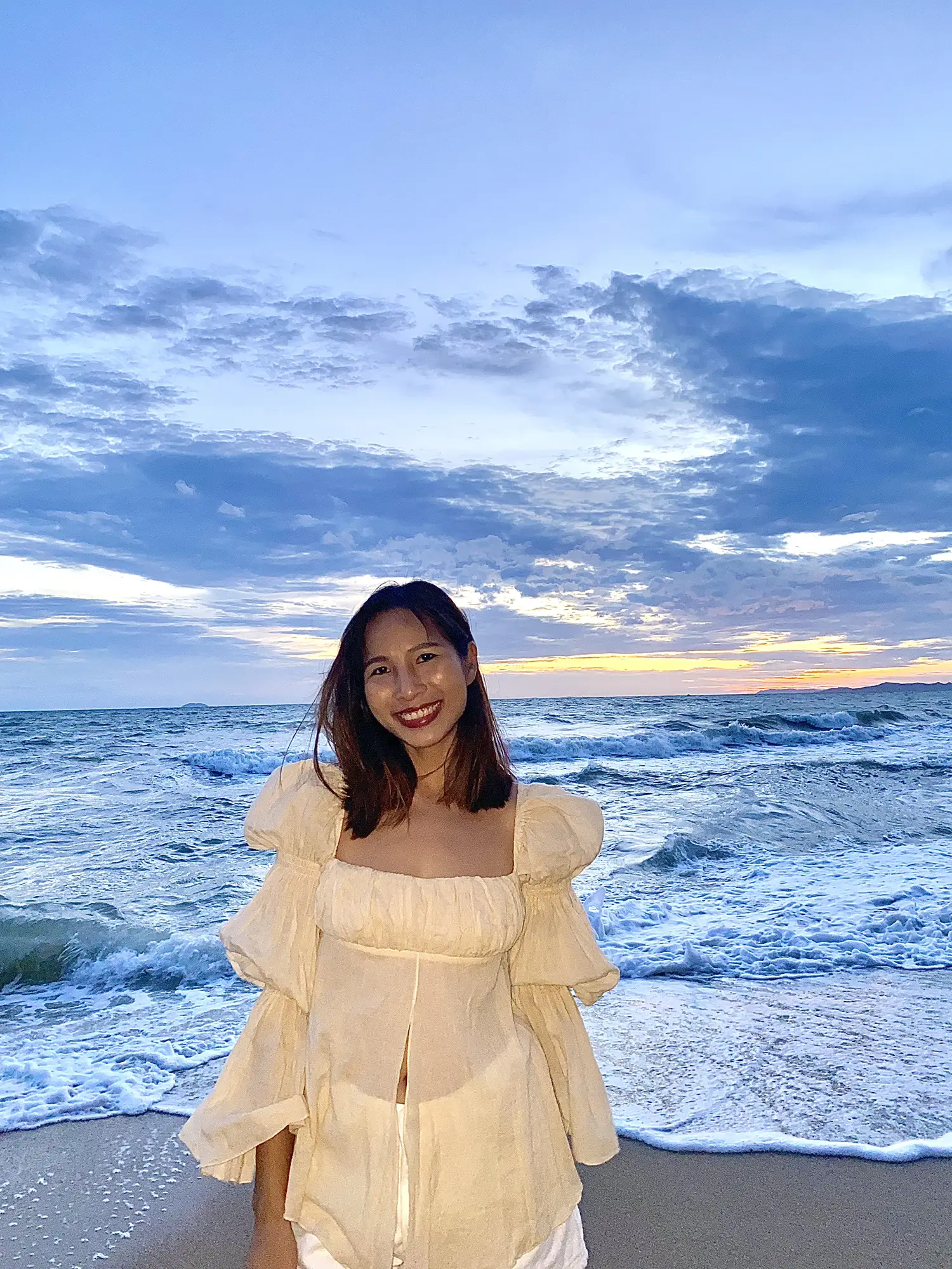 The Glass House Boho ร้านชิลริมทะเลวิวพระอาทิตย์ตก พัทยา | แกลเลอรีที่ ...