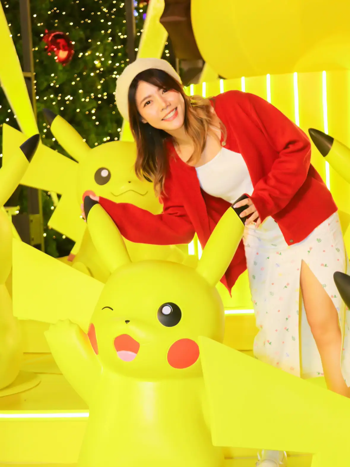 Pikachu บุกเซ็นทรัลเวิล์ดแล้ววว | แกลเลอรีที่โพสต์โดย koiichu | Lemon8