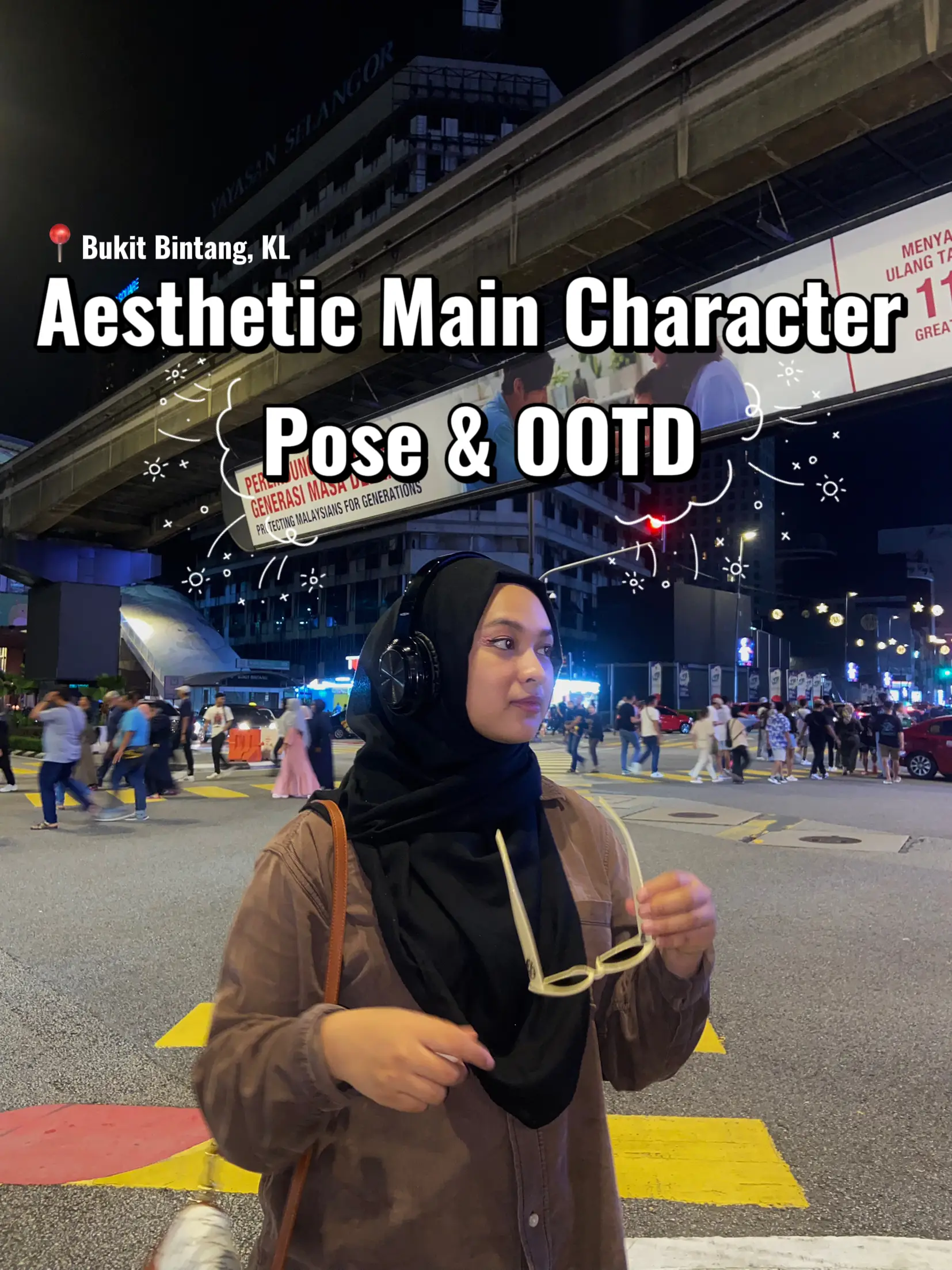 Aesthetic night pose🌃🌙 (Main Character) + OOTD | แกลเลอรีที่โพสต์โดย ...