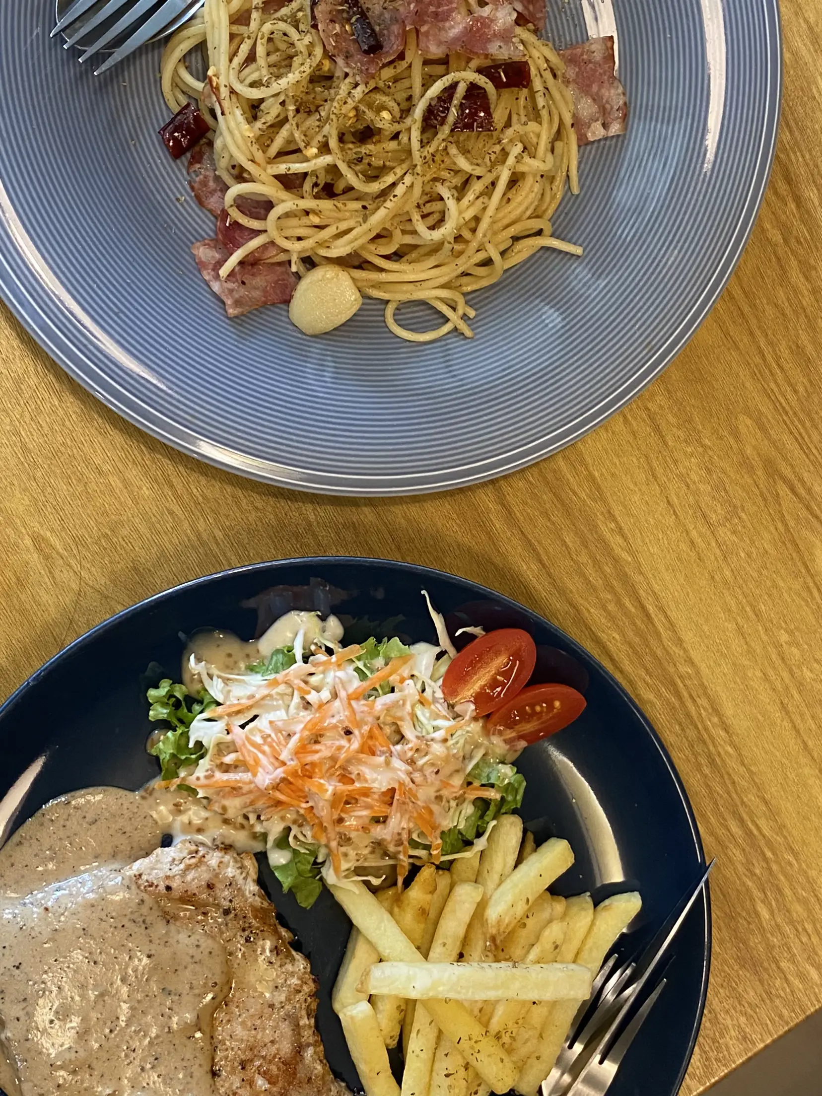 KaJee Cafe' and Hostel | แกลเลอรีที่โพสต์โดย Natcha💙 | Lemon8