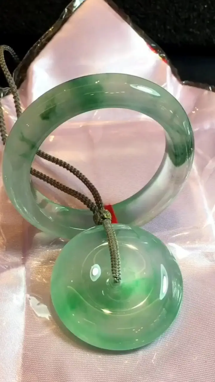 Poh heng jade store