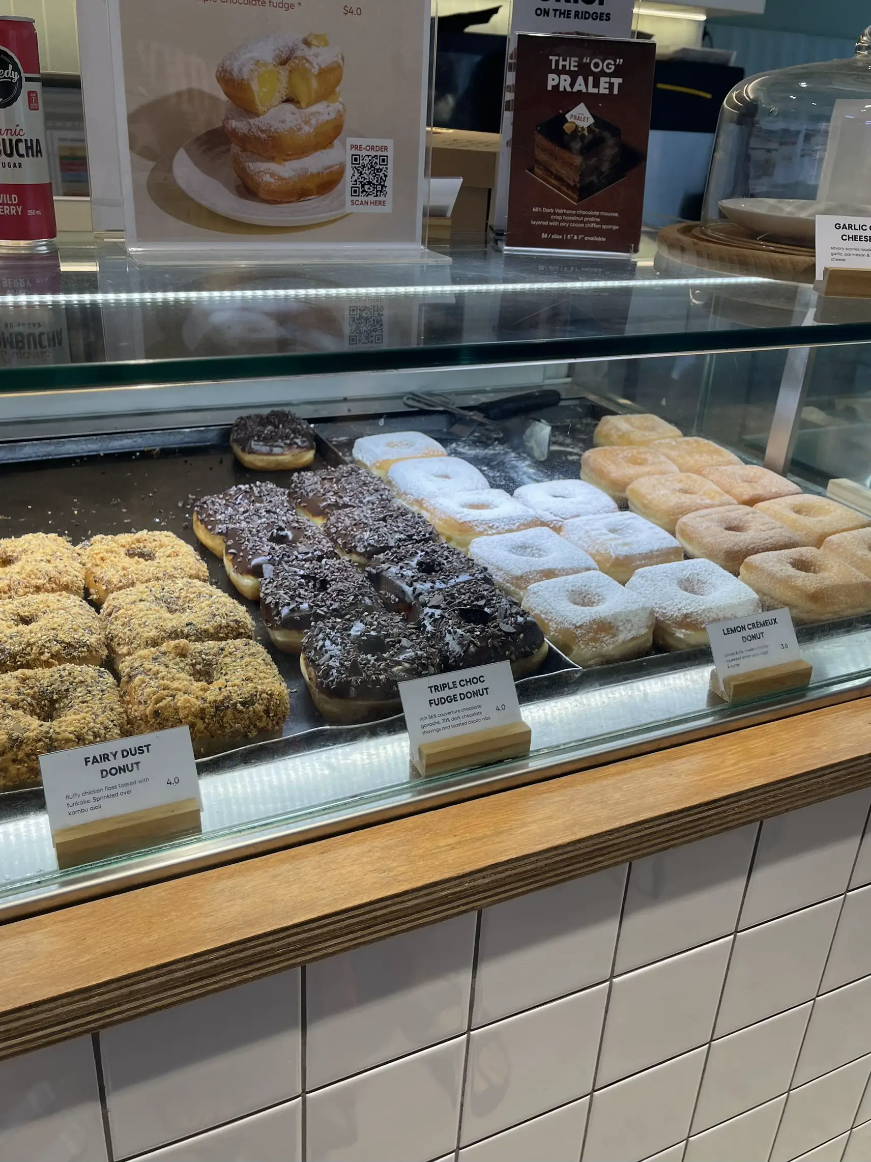 Fluffiest Donuts @ Caffe Pralet | Gallery posted by Foodiekoh | Lemon8