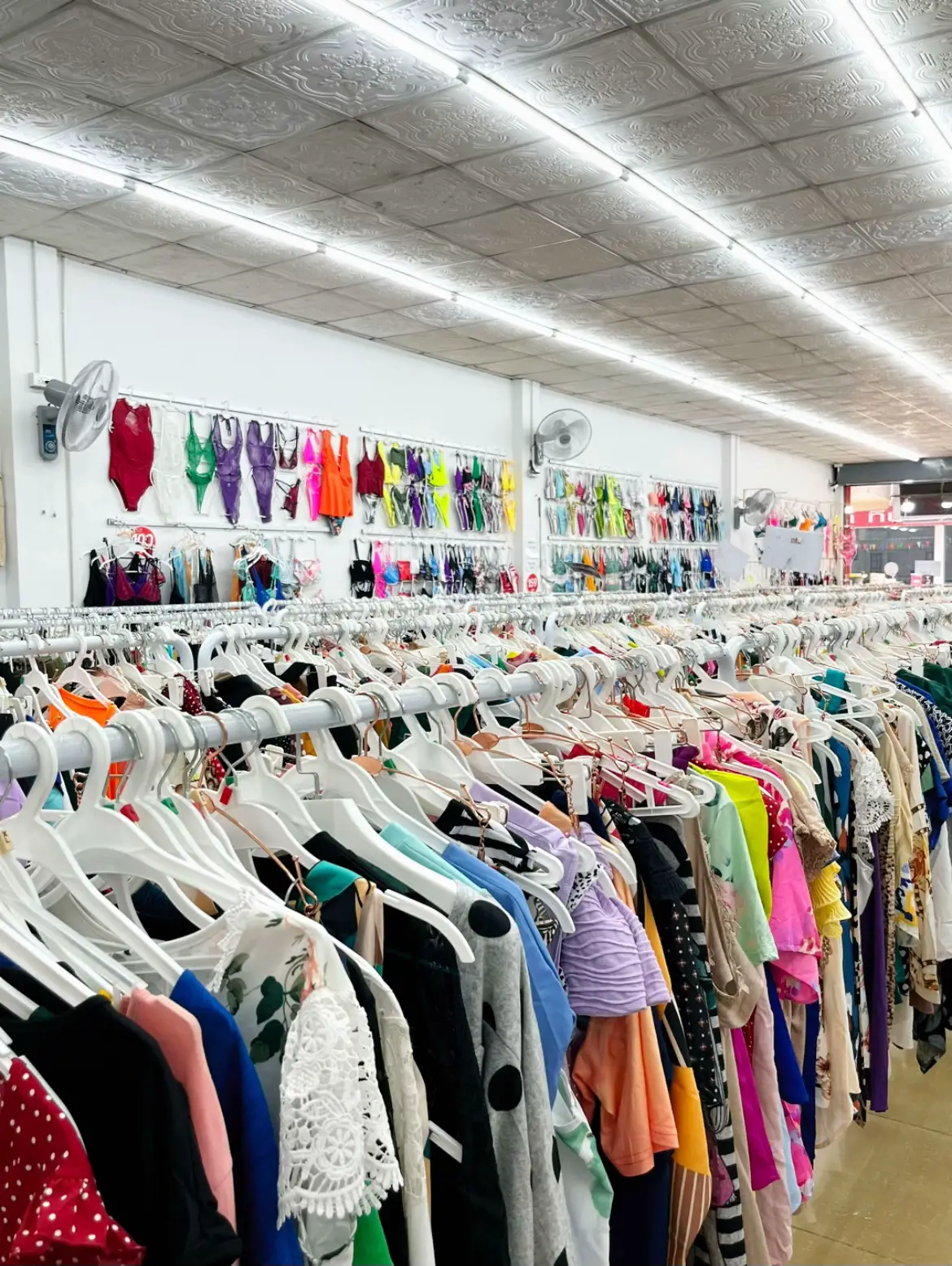 เสื้อผ้าแฟชั่น SHEIN มือ 1 👙 | แกลเลอรีที่โพสต์โดย prinya.review | Lemon8