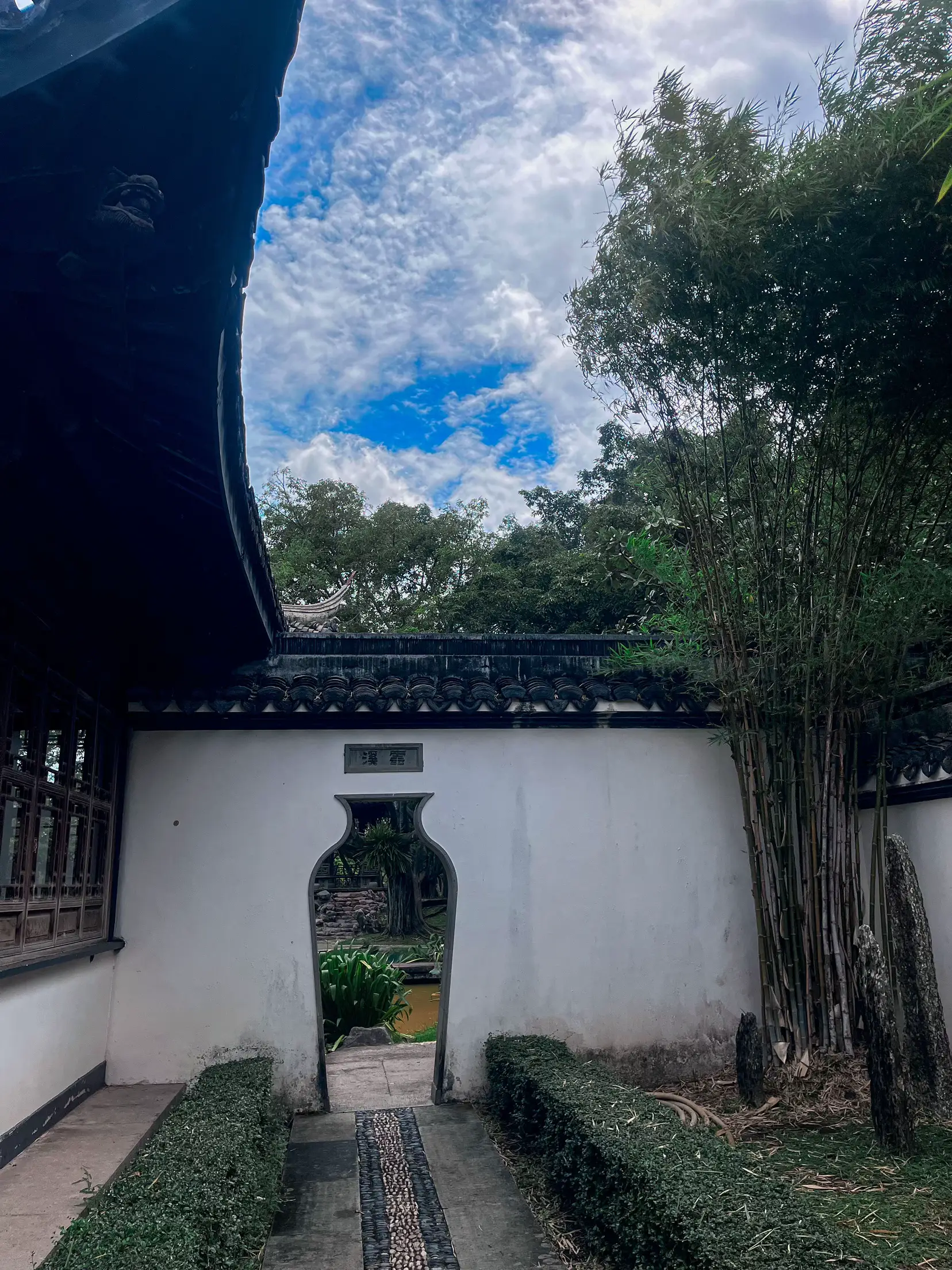 สวนหลวงร.9 กับโซนสวนจีน🔮 | แกลเลอรีที่โพสต์โดย Weena Ysm | Lemon8