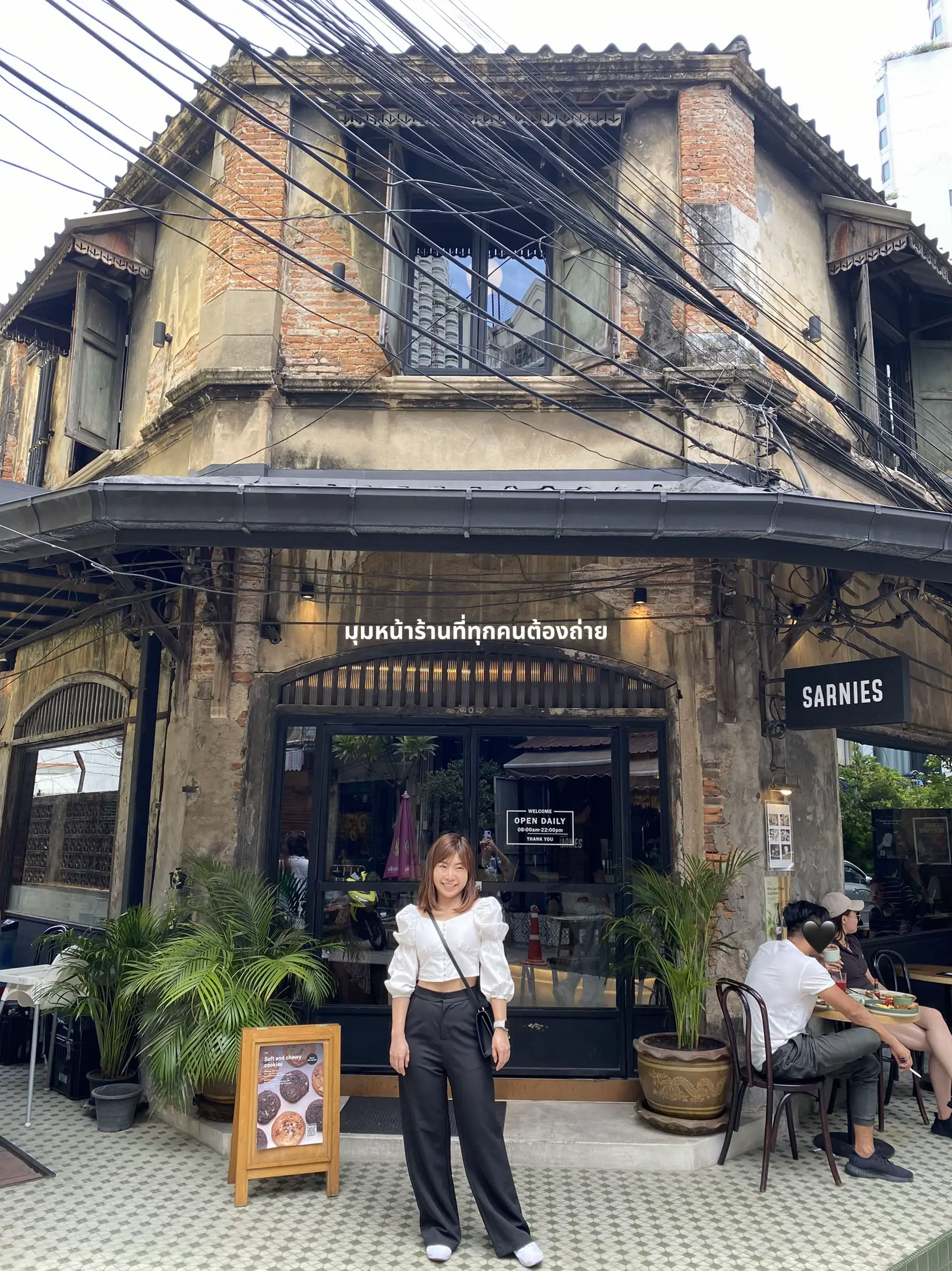 📍Sarnies bangkok คาเฟ่ Vibe ดีย่านเจริญกรุง | แกลเลอรีที่โพสต์โดย Toey Mono | Lemon8