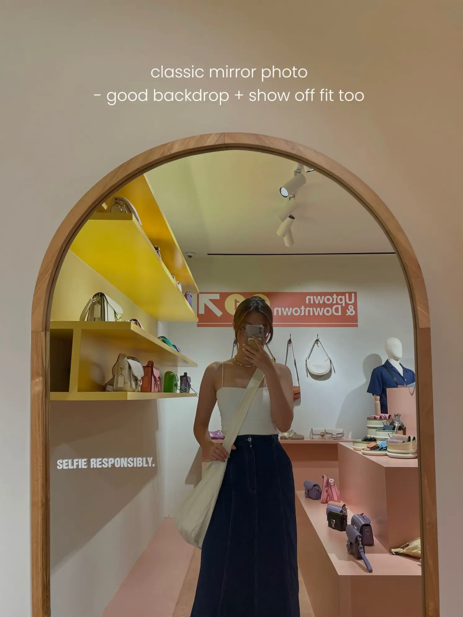 easy shy girl poses! | Gallery posted by chinyi ˚୨୧⋆｡˚ ⋆ | Lemon8