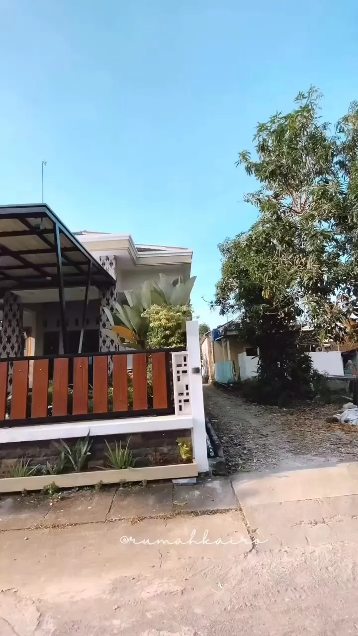 Rumah Cantik Minimalis Dalam Gang | Video dipublikasikan oleh Ngedekor ...